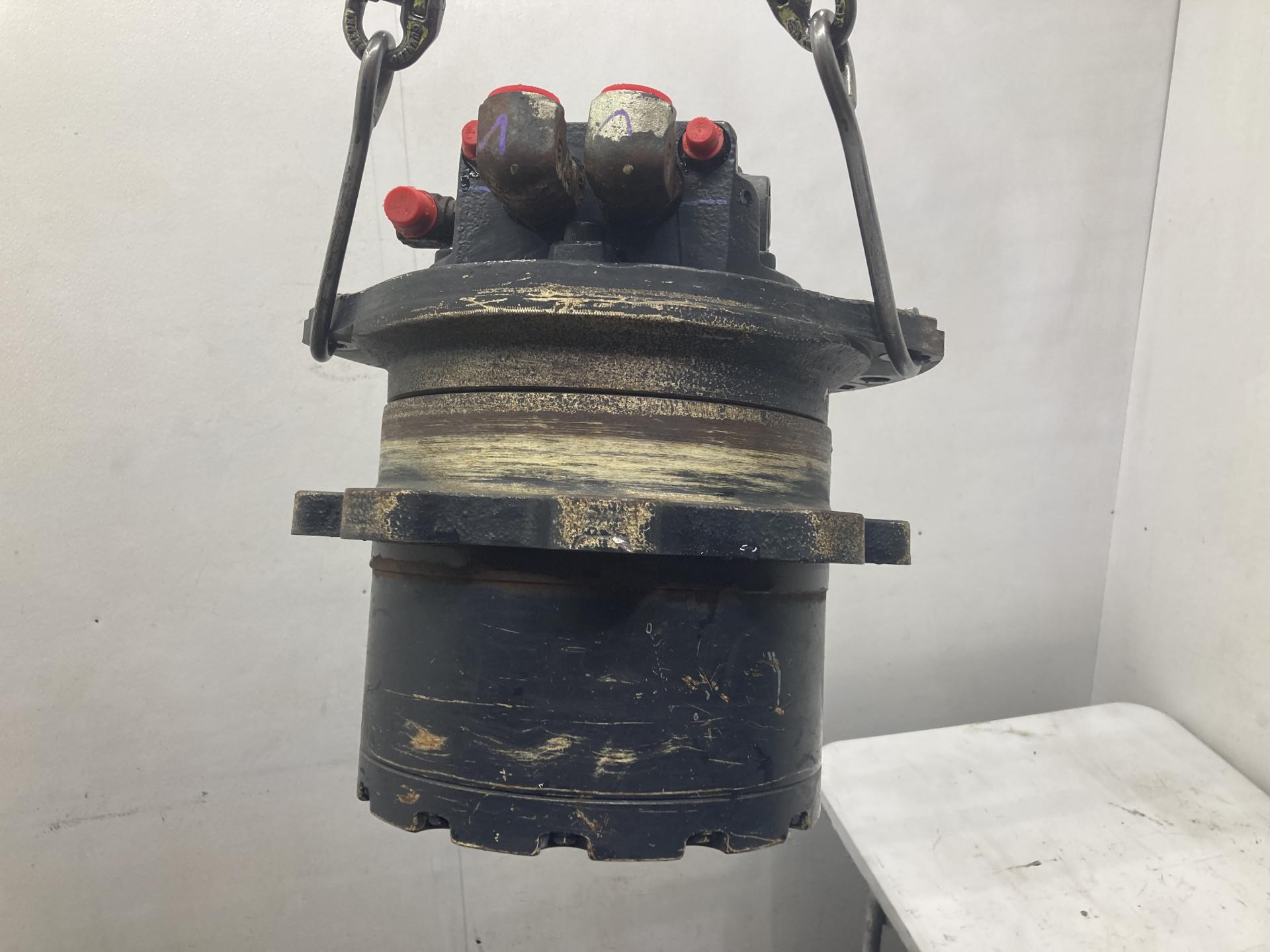 V0621-61515 | Kubota SVL95-2S Hydraulic Motor for Sale