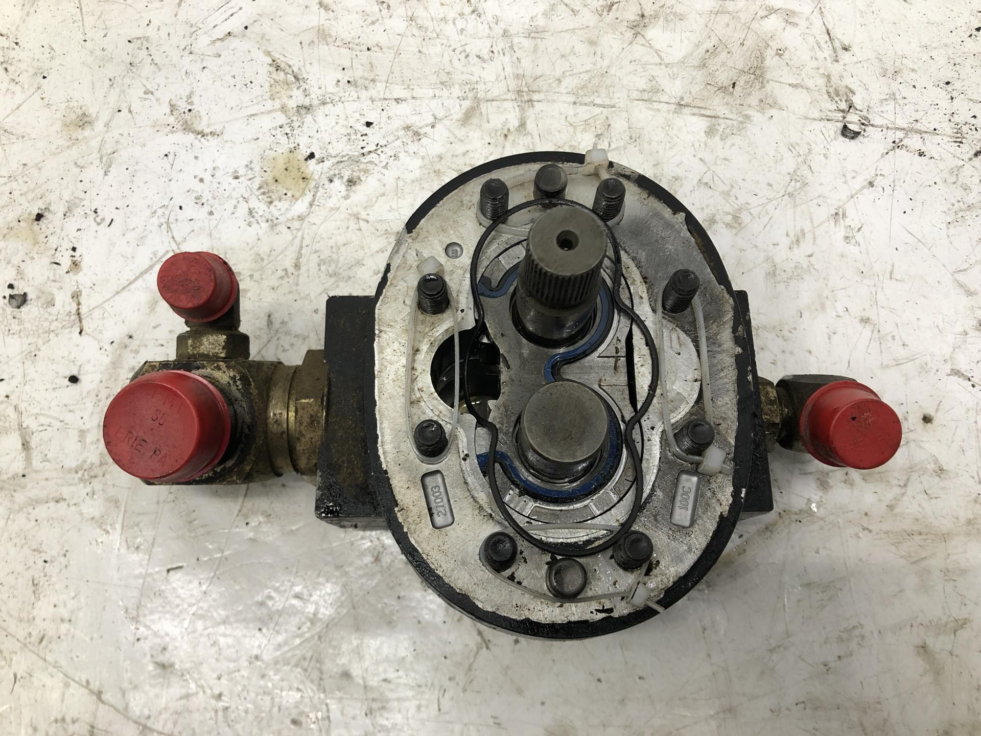 KV21019 | John Deere 250 Hydraulic Pump for Sale
