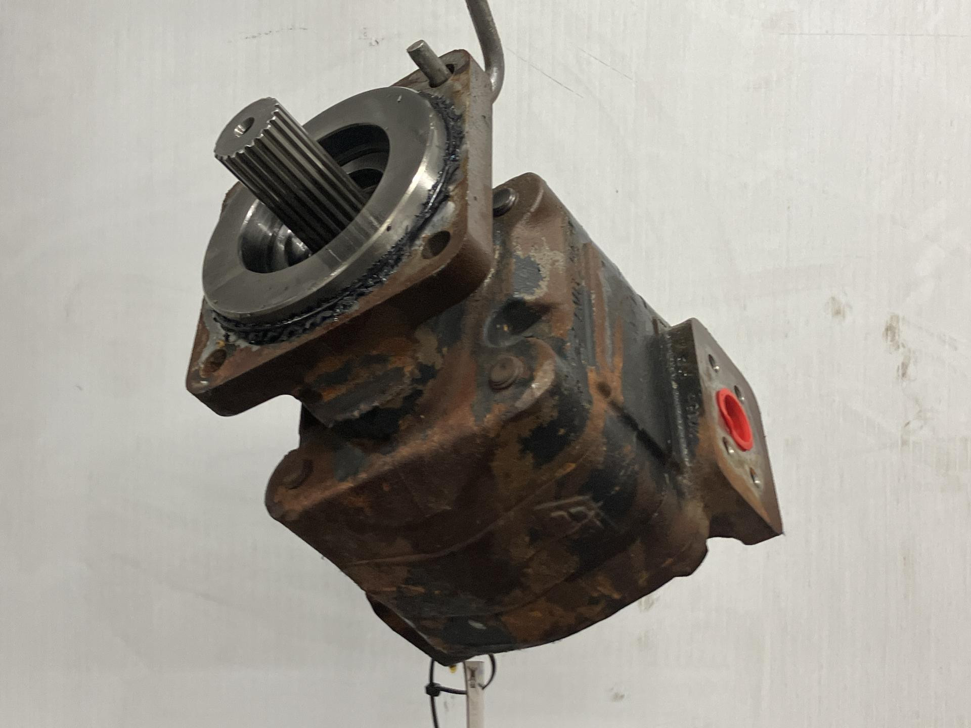 John Deere 850C Hydraulic Pump for Sale