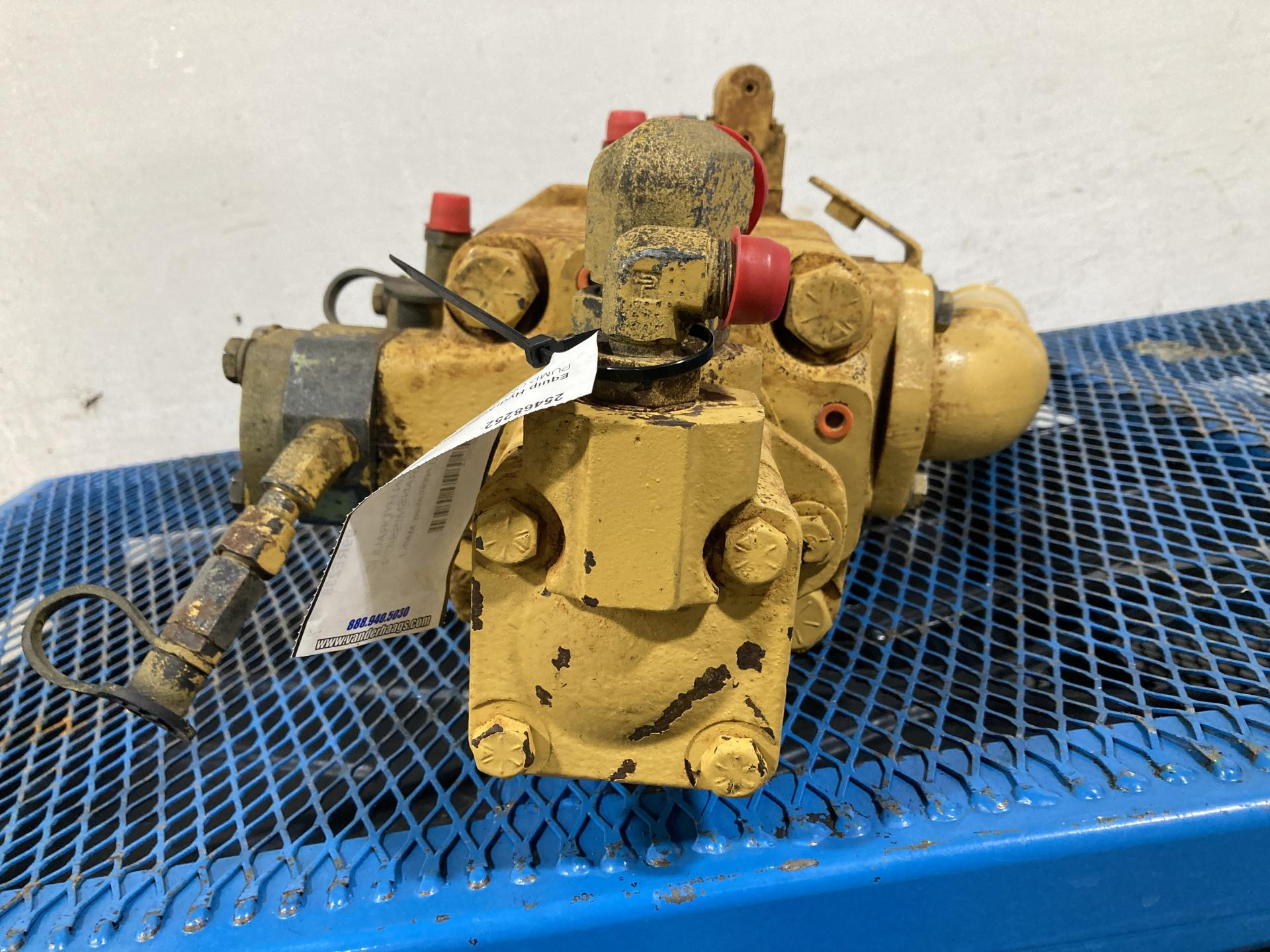 107-9532 | CAT 938G Hydraulic Pump for Sale