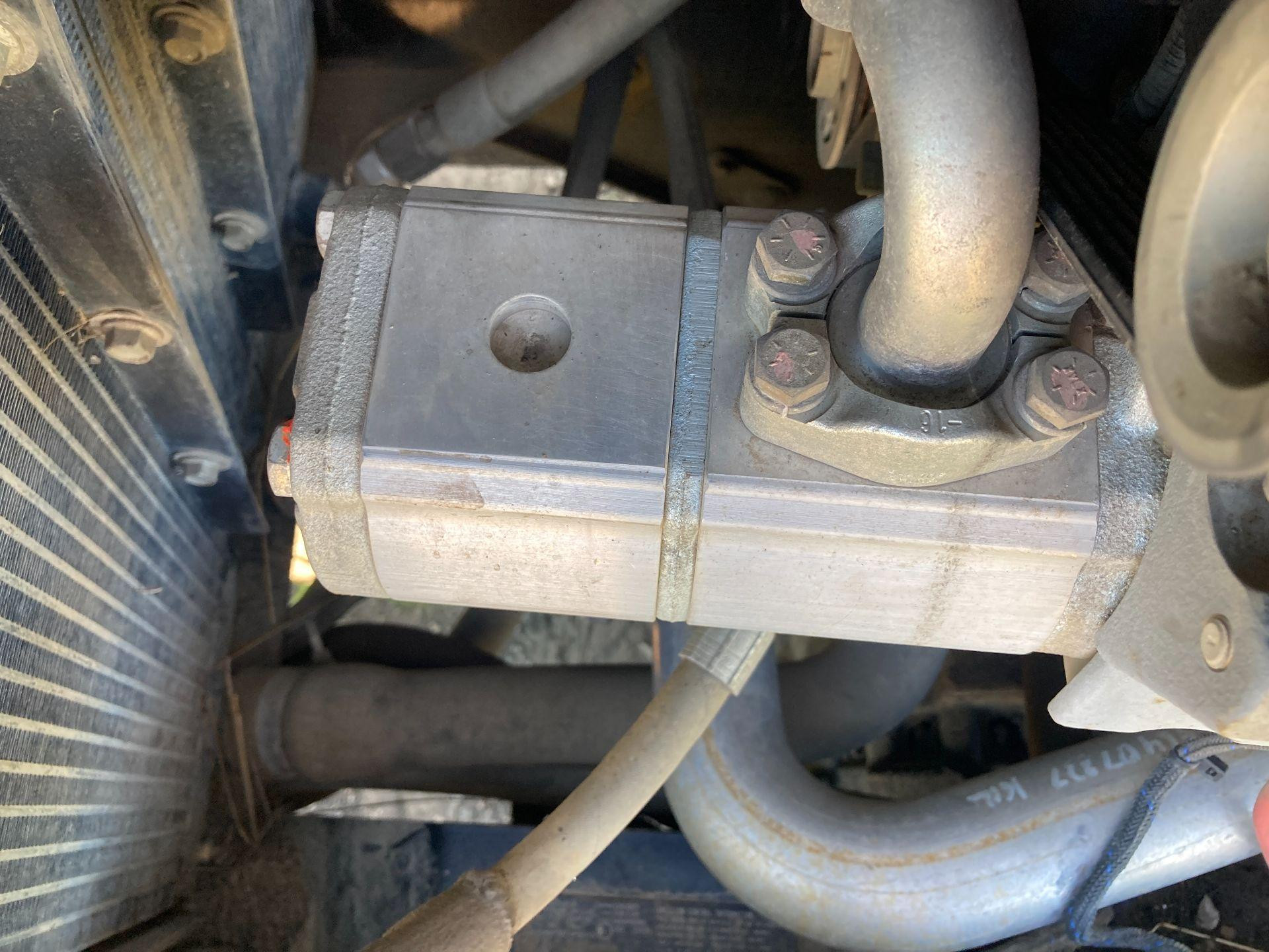 Vermeer D23X30 Hydraulic Pump for Sale