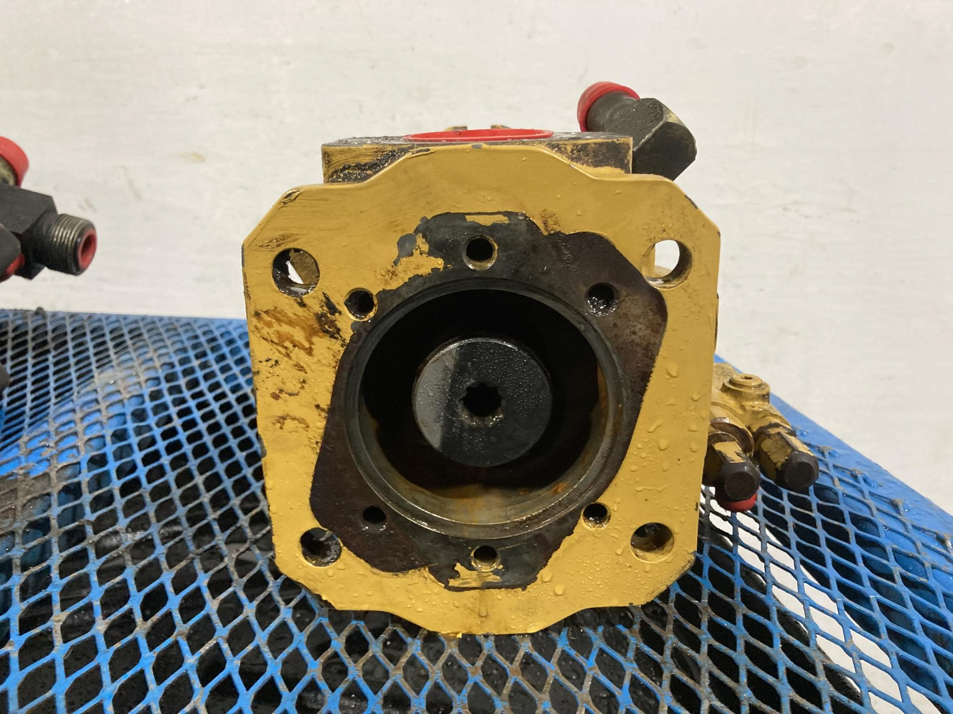 0201-254 | ASV RC100 Hydraulic Pump for Sale