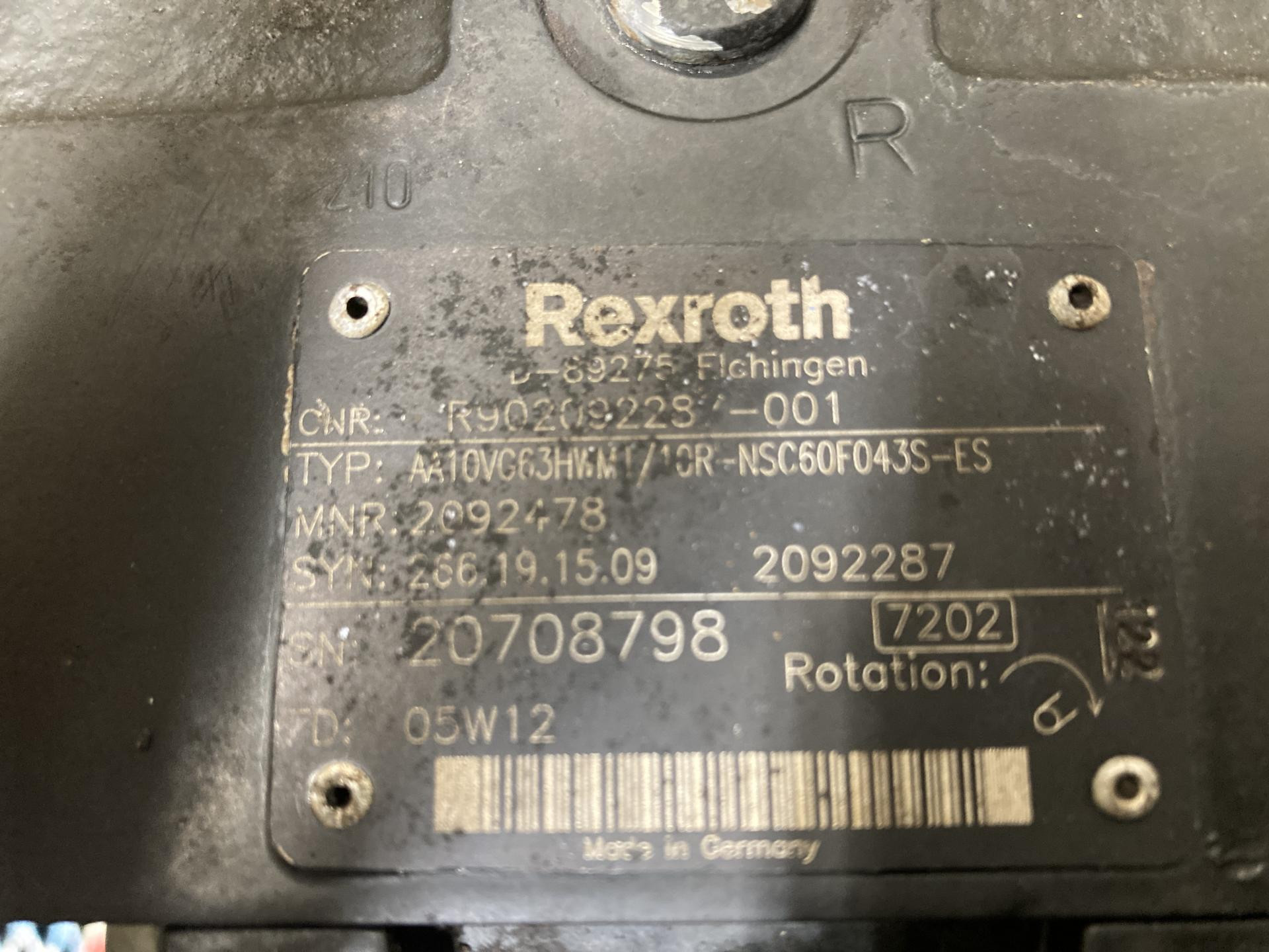 188073 | Gehl SL7810 Hydraulic Pump for Sale