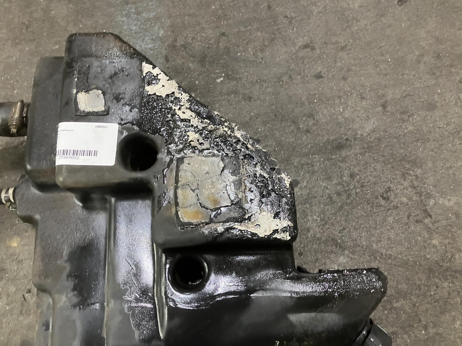 6813965 | Bobcat 325 Hydraulic Reservoir for Sale