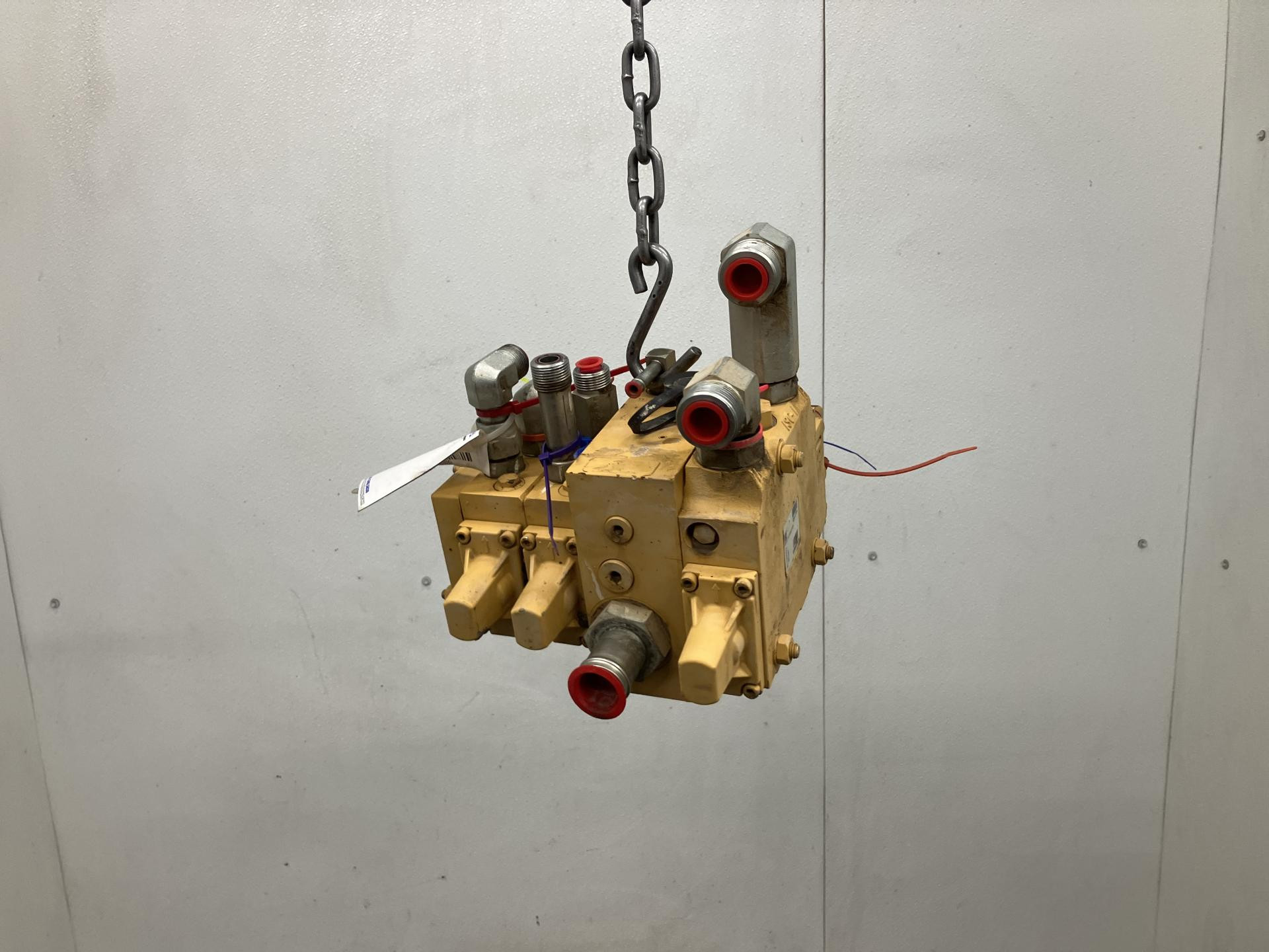456-1770 | CAT 299D2 Hydraulic Valve for Sale