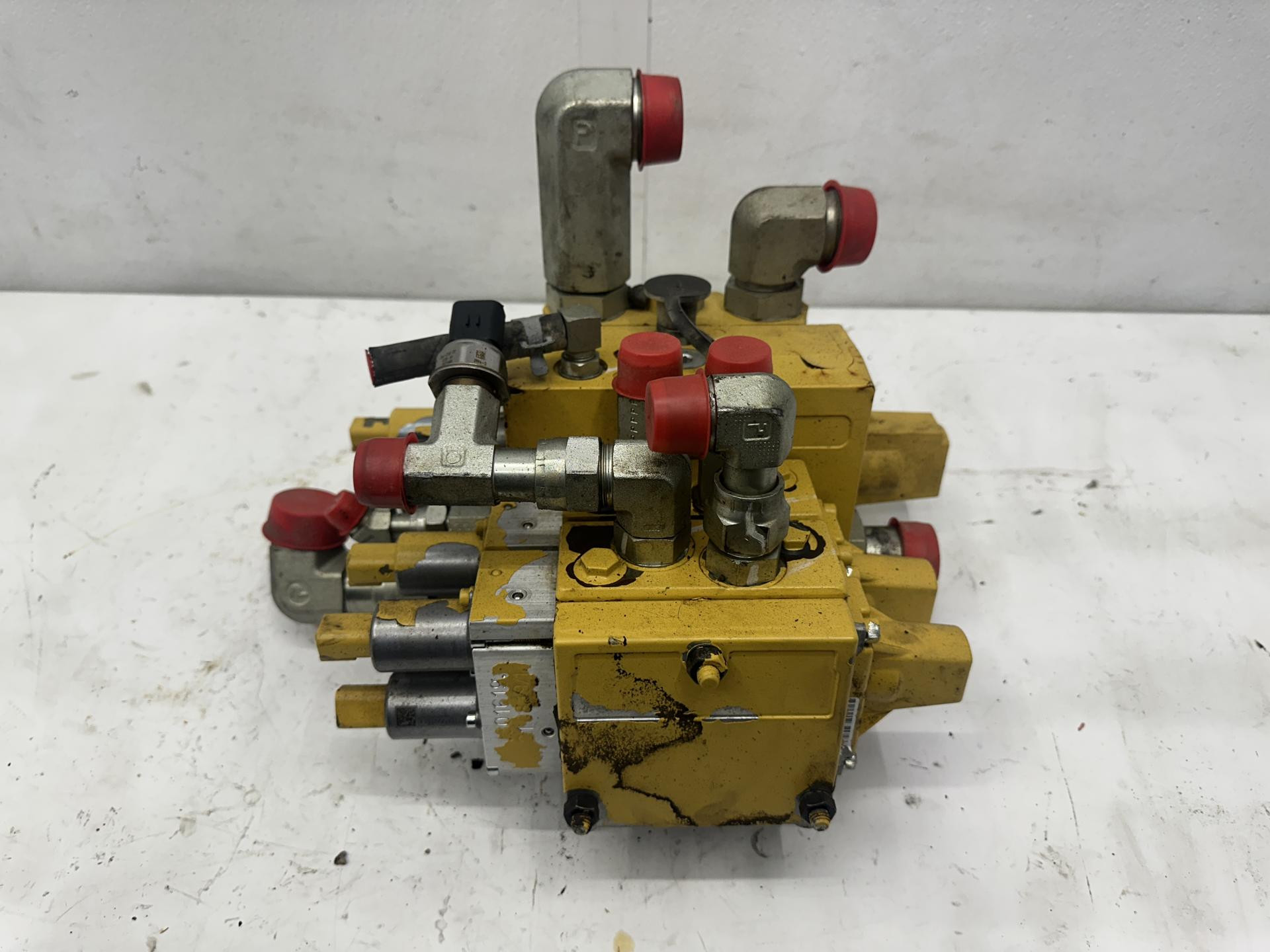 456-1770 | CAT 299D3 Hydraulic Valve for Sale