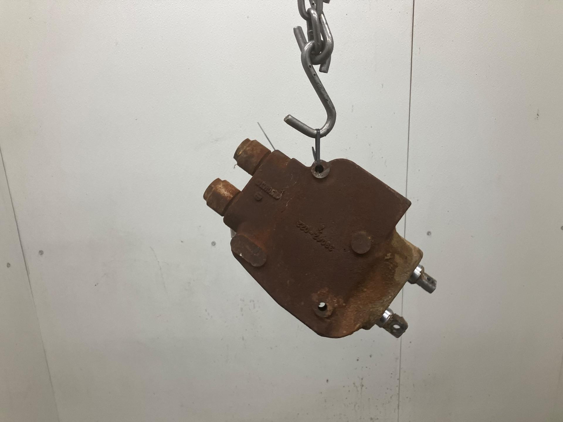 John Deere 310D Hydraulic Valve for Sale