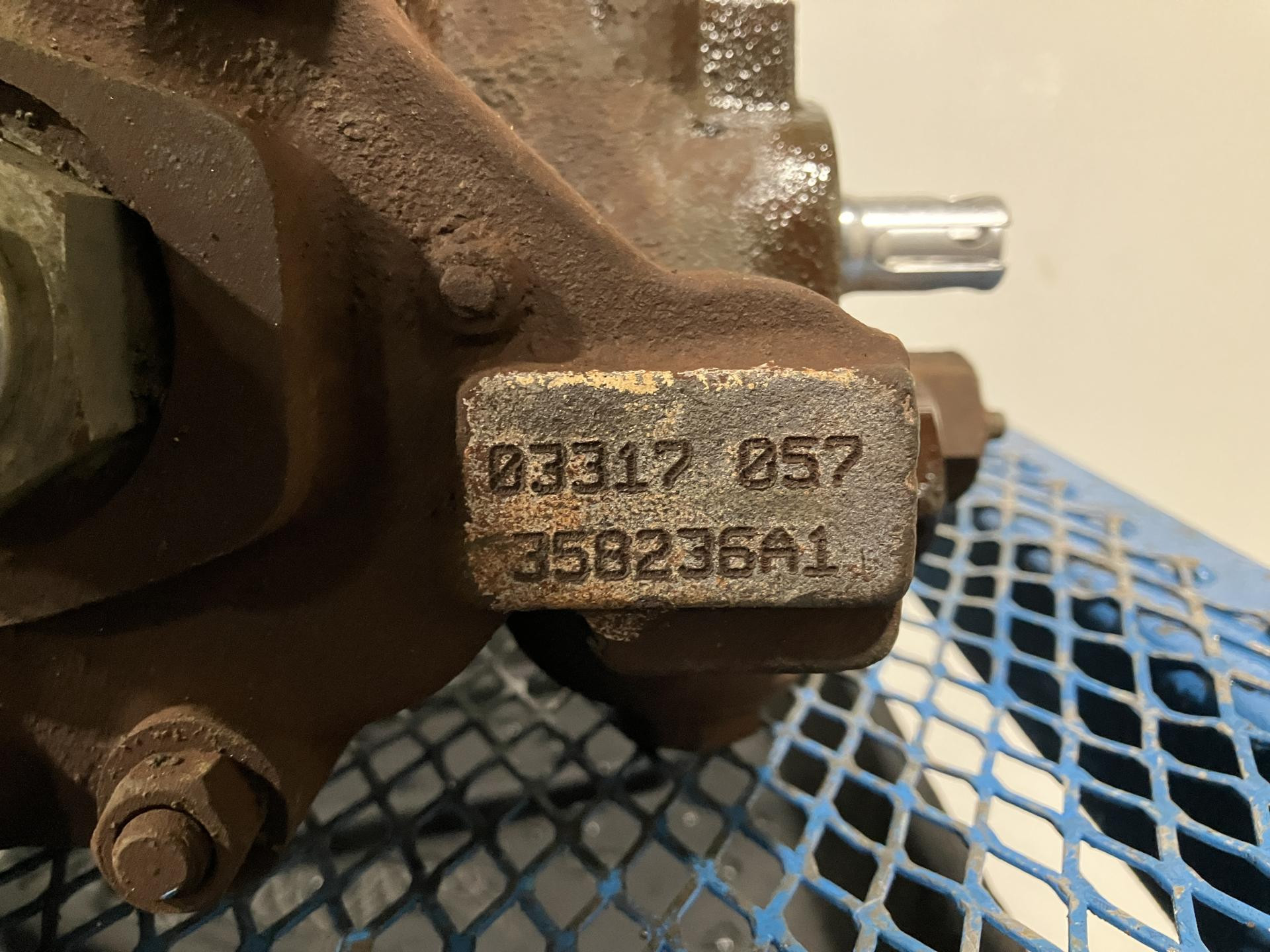 358236A1 | Case 580M Hydraulic Valve for Sale