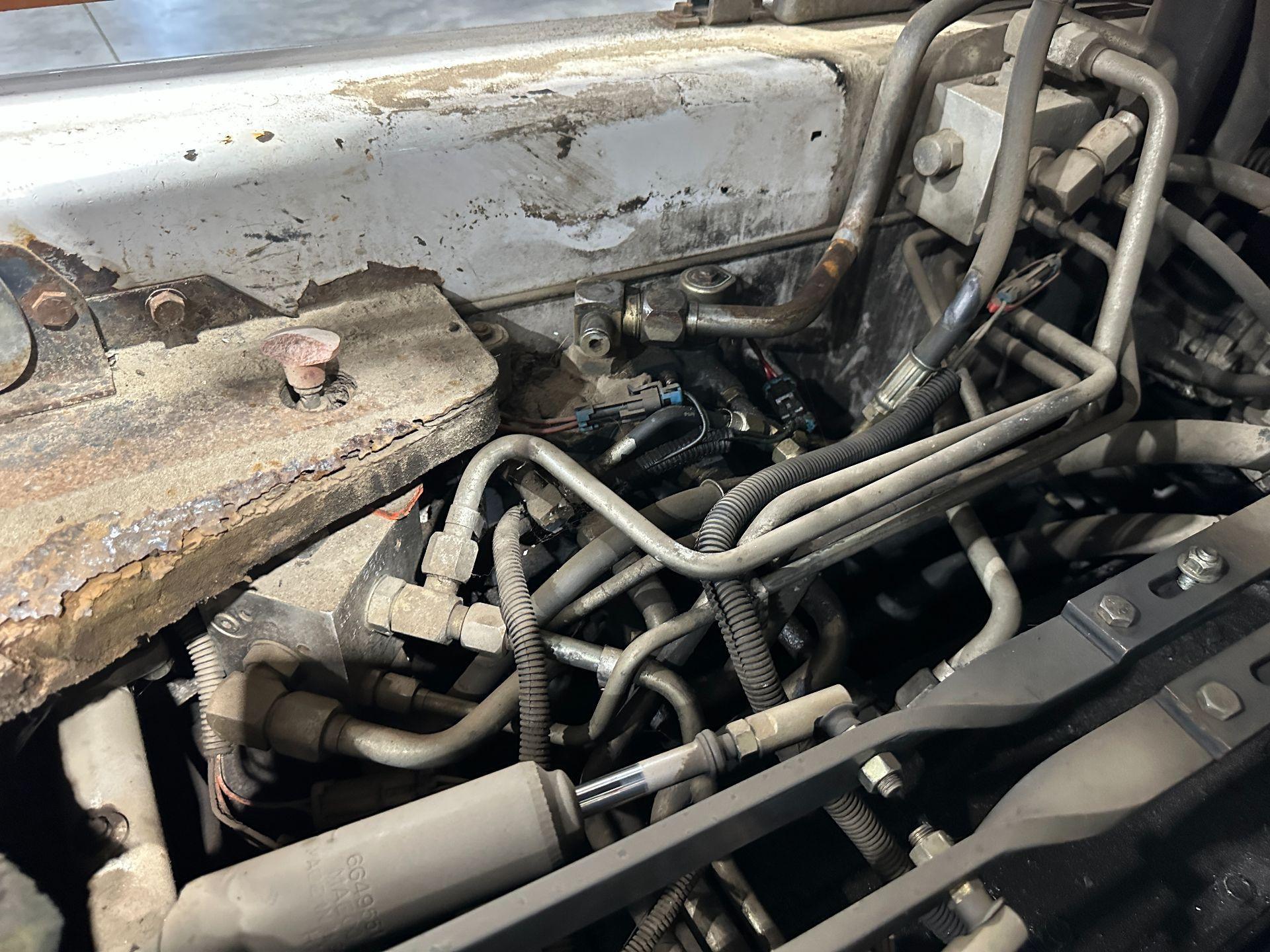 7230495 | Bobcat 773 Hydraulic Valve for Sale