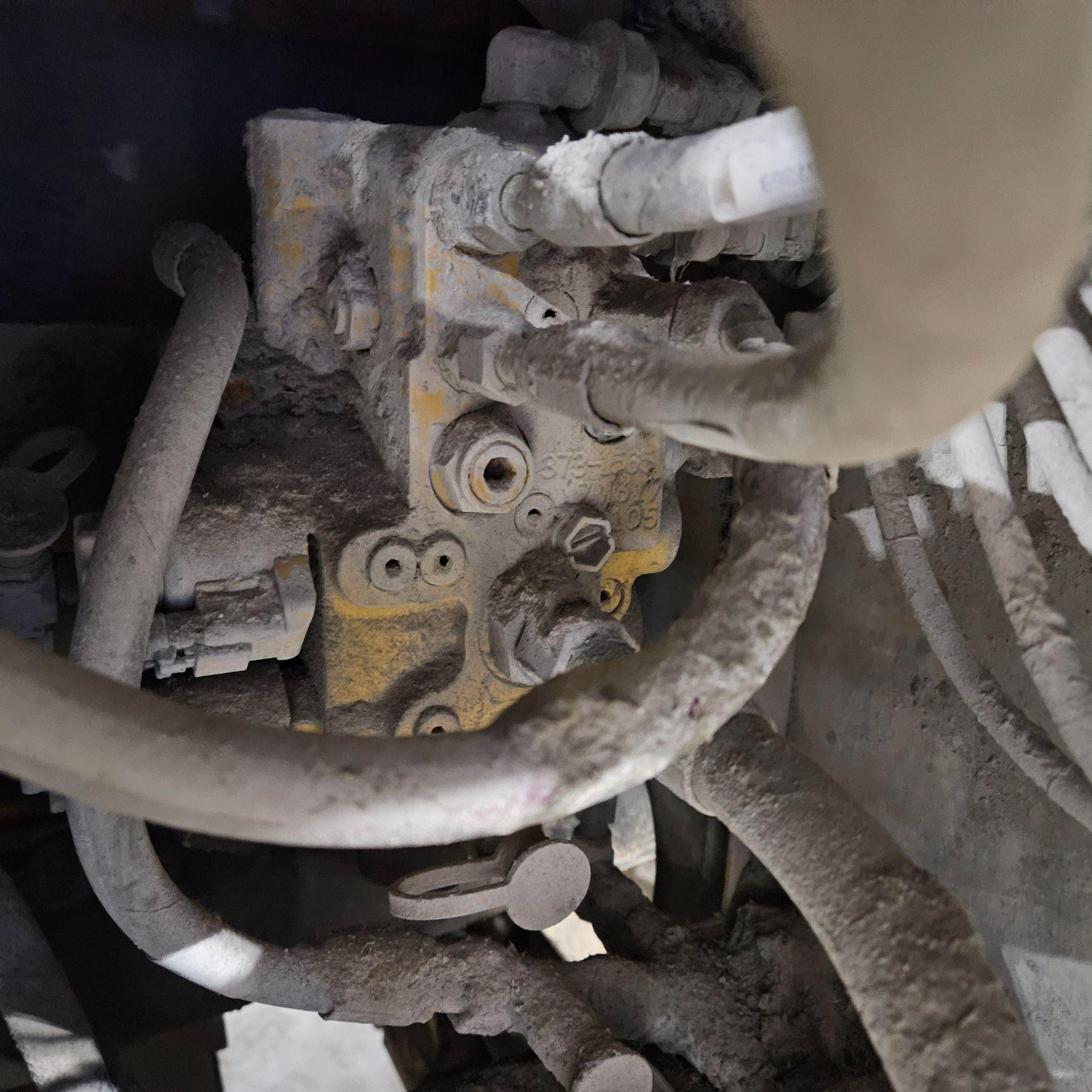 373-1565 | CAT 950M Hydraulic Valve for Sale