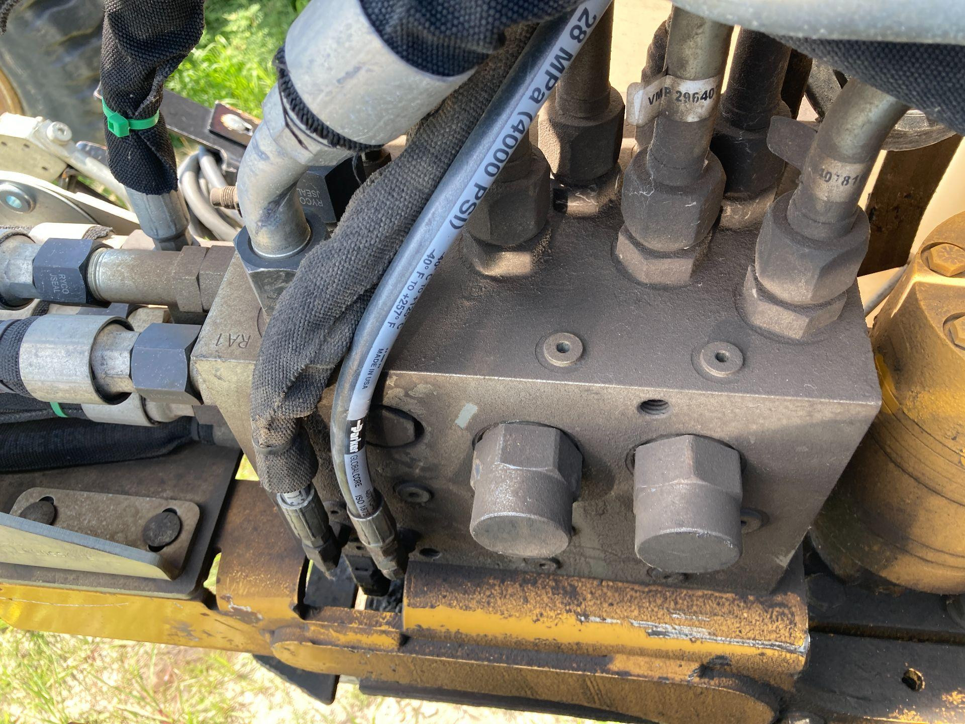 296411911 | Vermeer D23X30 Hydraulic Valve for Sale