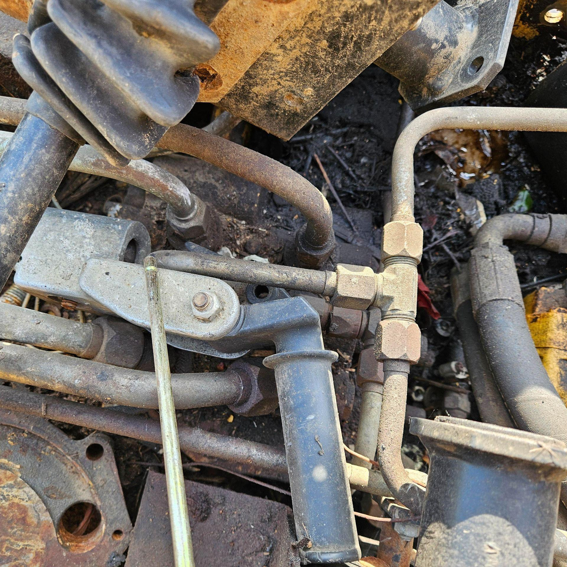 New Holland LX865 Hydraulic Valve for Sale