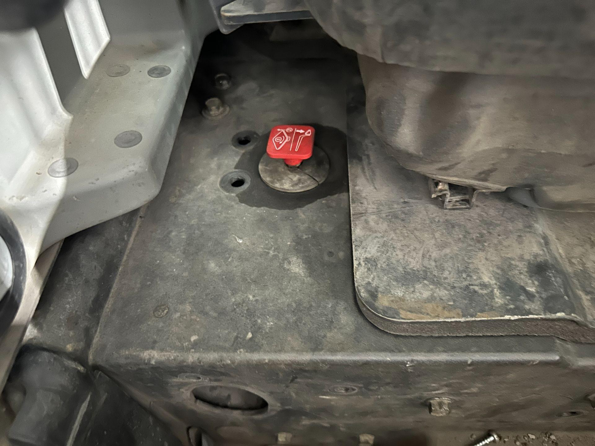 7230495 | Bobcat S770 Hydraulic Valve for Sale