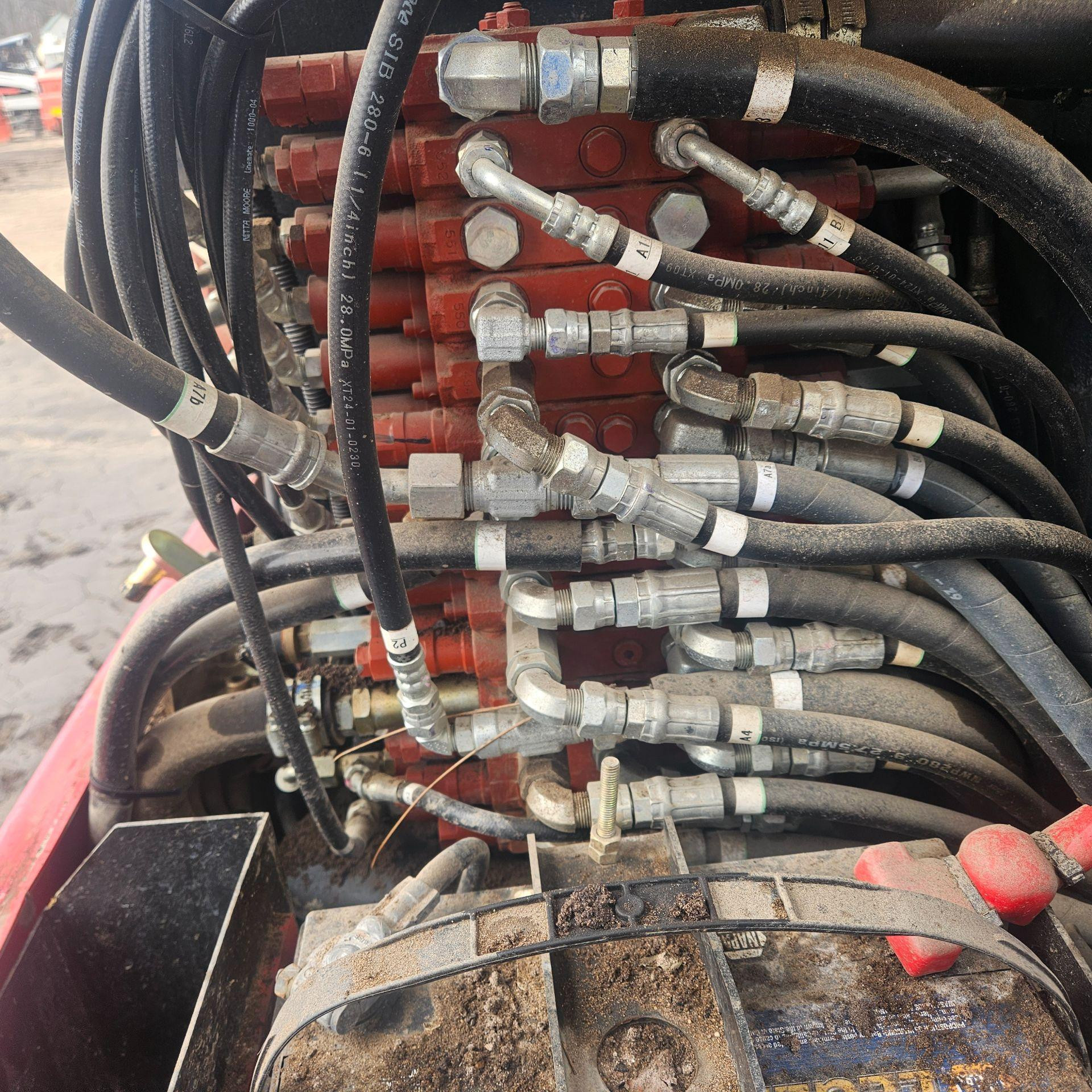 0007023213 | Takeuchi TB240 Hydraulic Valve for Sale