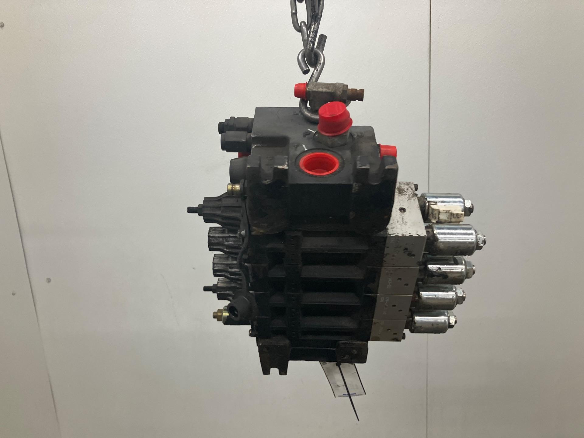 CAT TH350B Hydraulic Valve for Sale