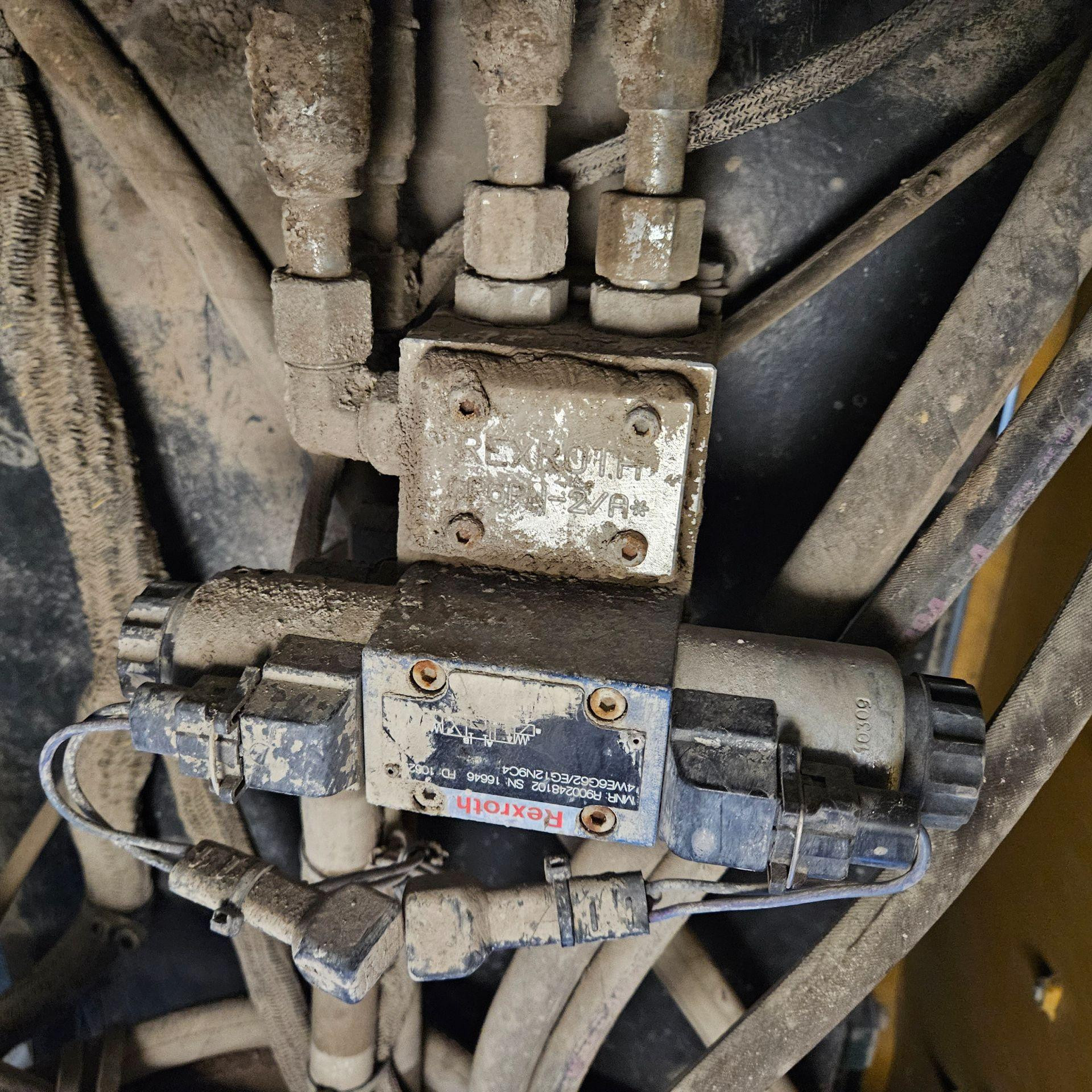 298-1361 | CAT TL1255D Hydraulic Valve for Sale