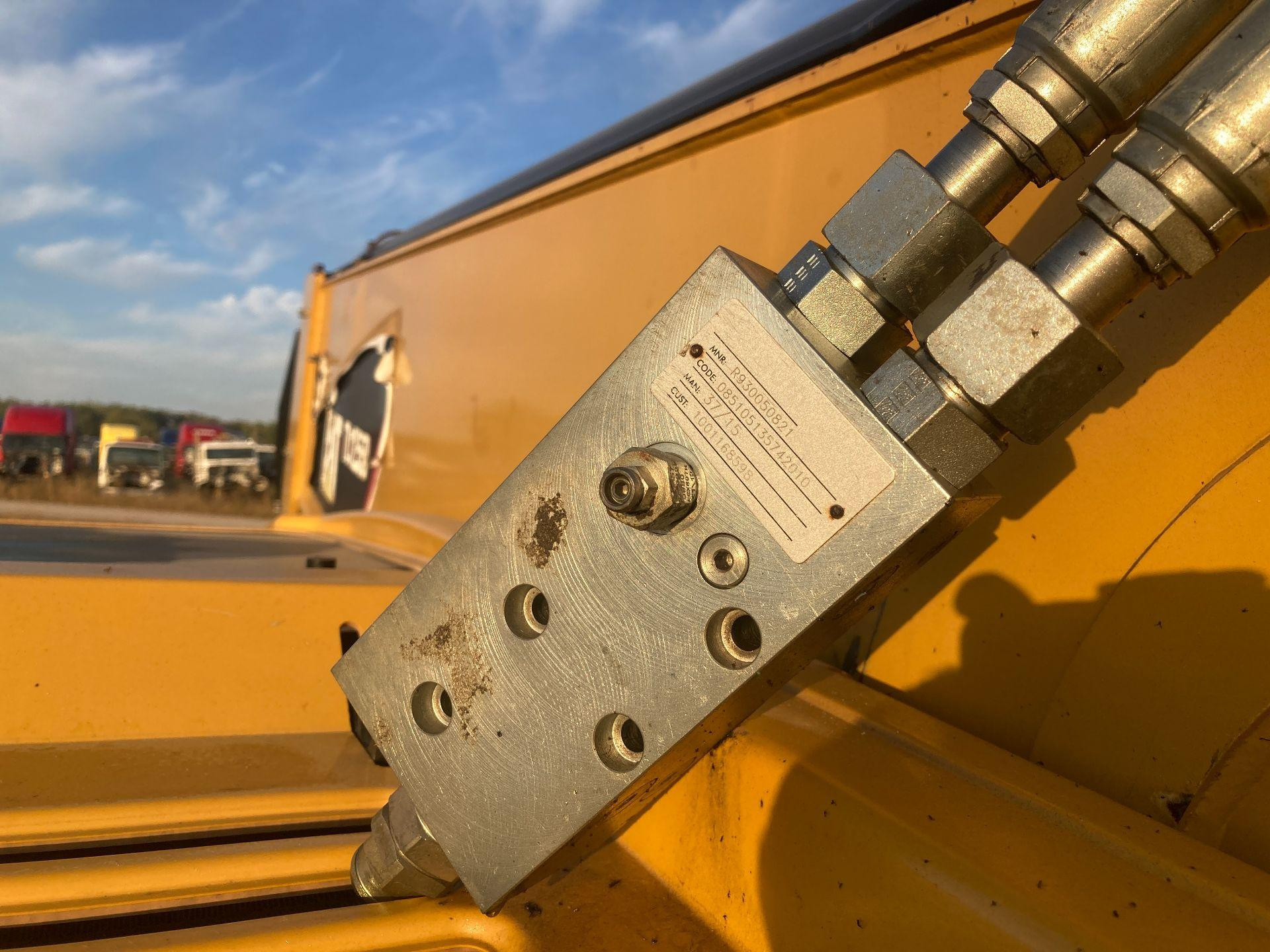 CAT TL1255D Hydraulic Valve for Sale