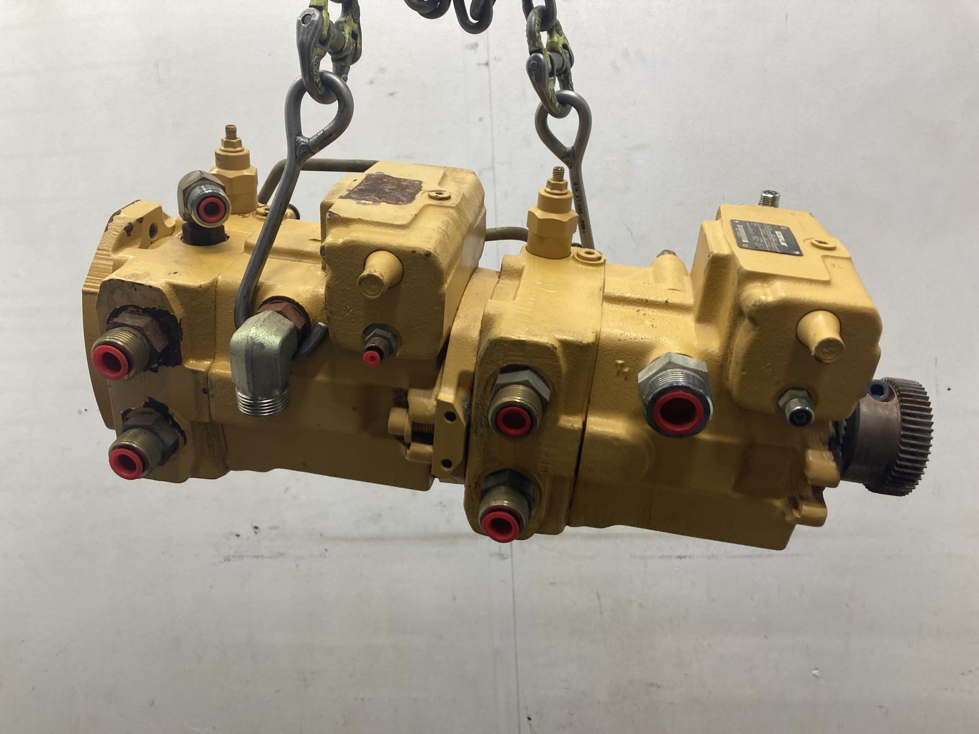 CAT 216 Equip Hydrostatic Pump for Sale