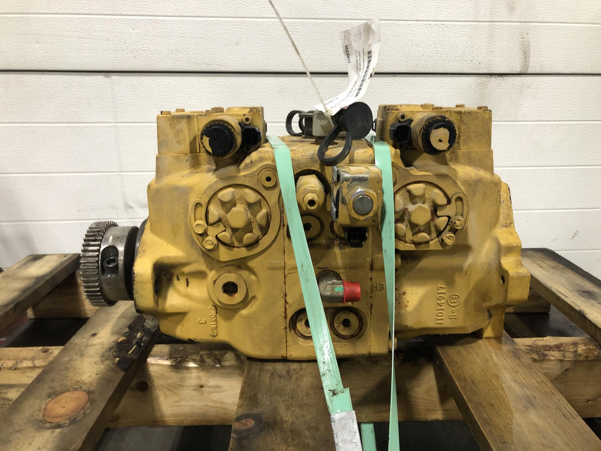 258-2404 | CAT 262C Equip Hydrostatic Pump for Sale