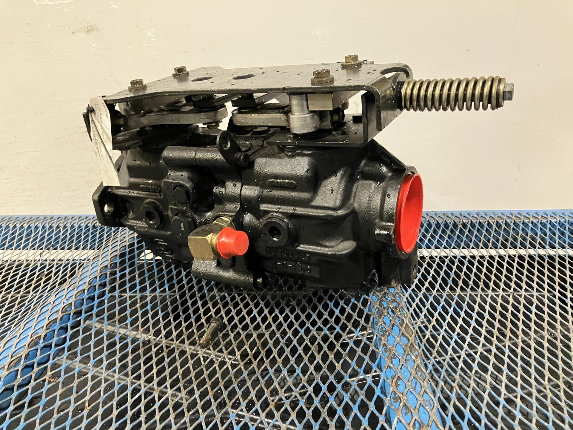 7001070 | Bobcat 753 Equip Hydrostatic Pump for Sale