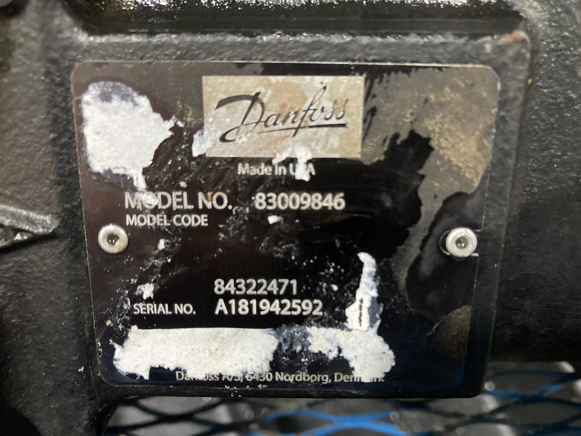 New Holland L228 Equip Hydrostatic Pump for Sale