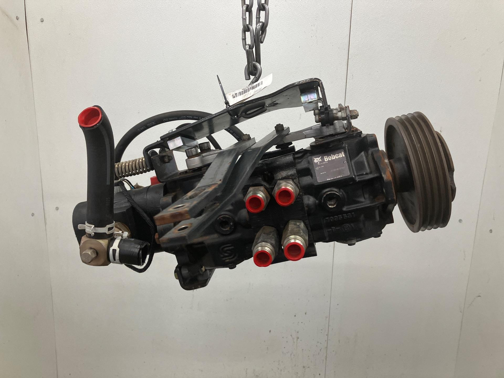 7001073 | Bobcat T300 Equip Hydrostatic Pump for Sale