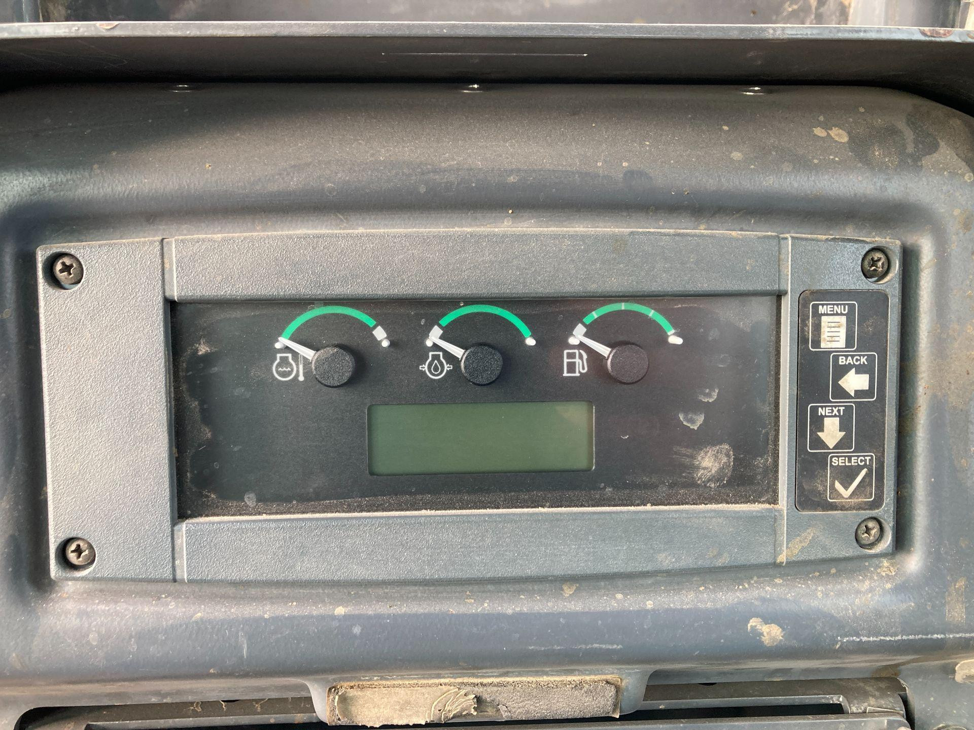 AT348231 | John Deere 750K Instrument Cluster for Sale