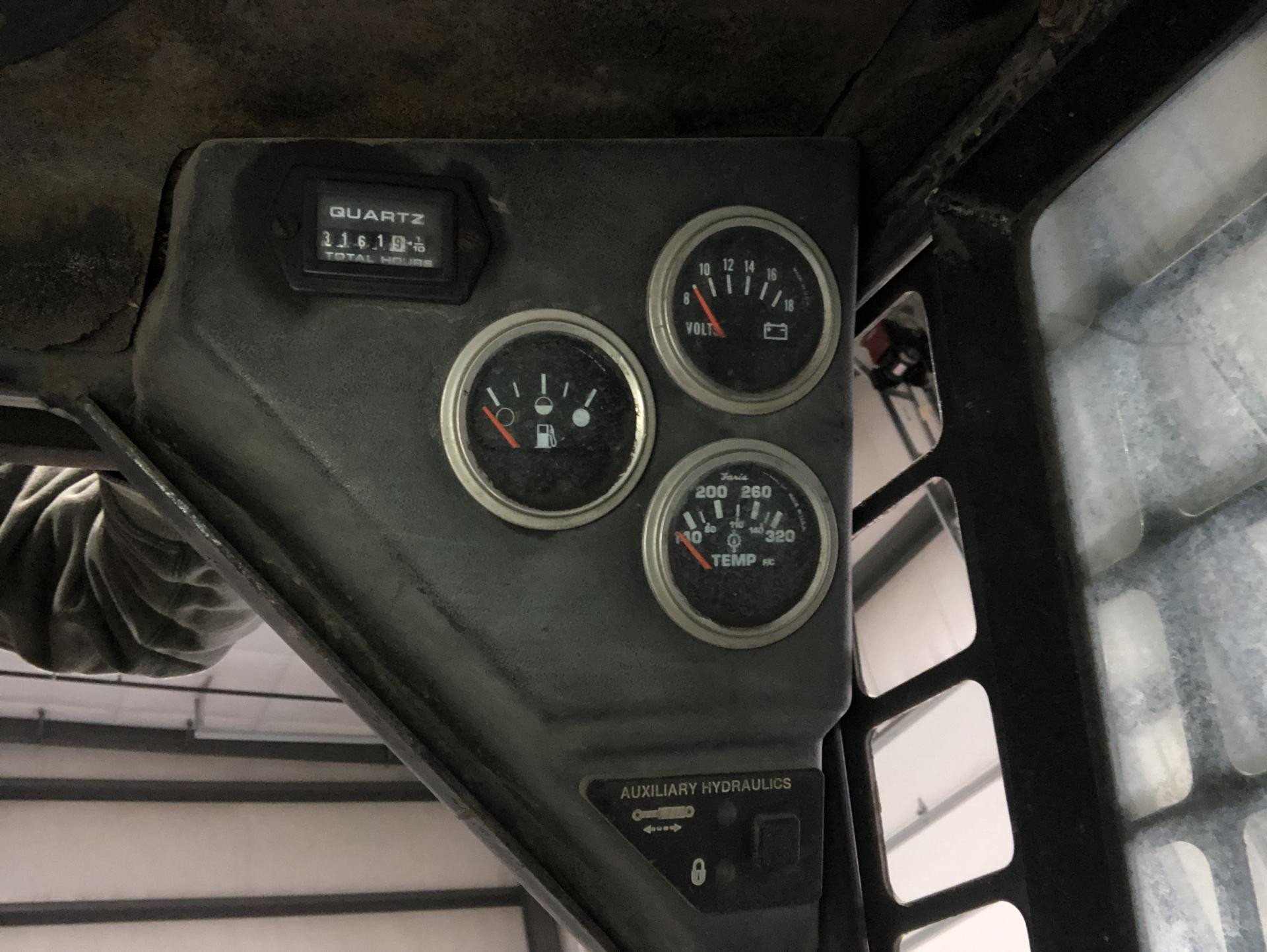 Bobcat 863 Instrument Cluster for Sale