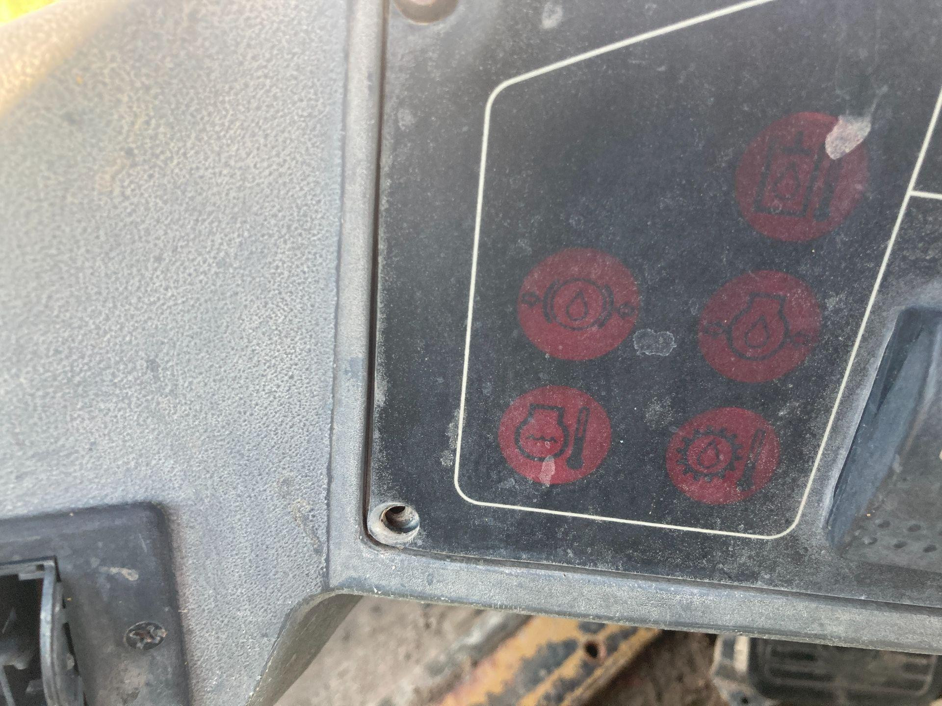 111-0155 | CAT 938G Instrument Cluster for Sale