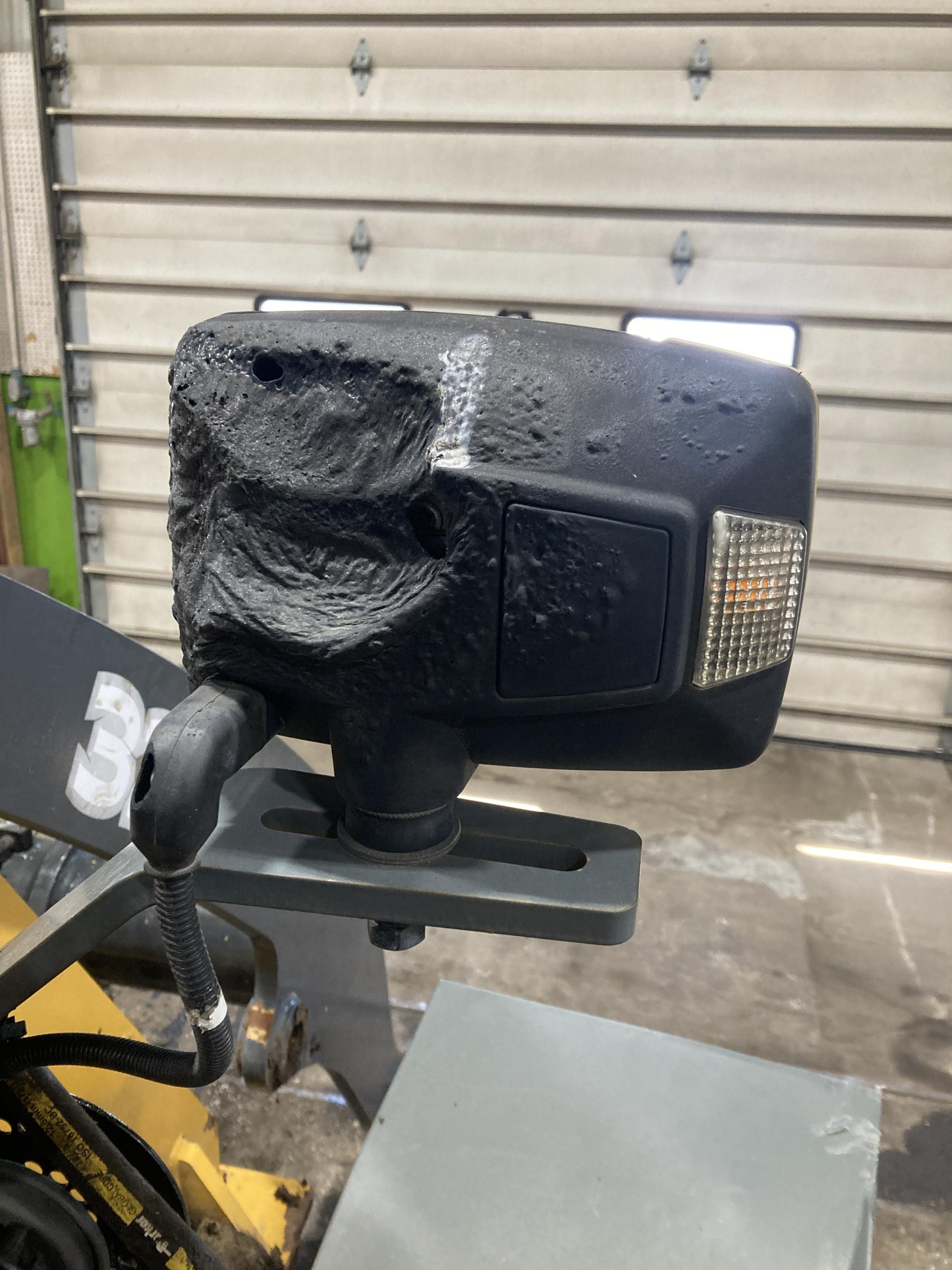 LW12218799 | John Deere 324J Lighting, Misc. for Sale