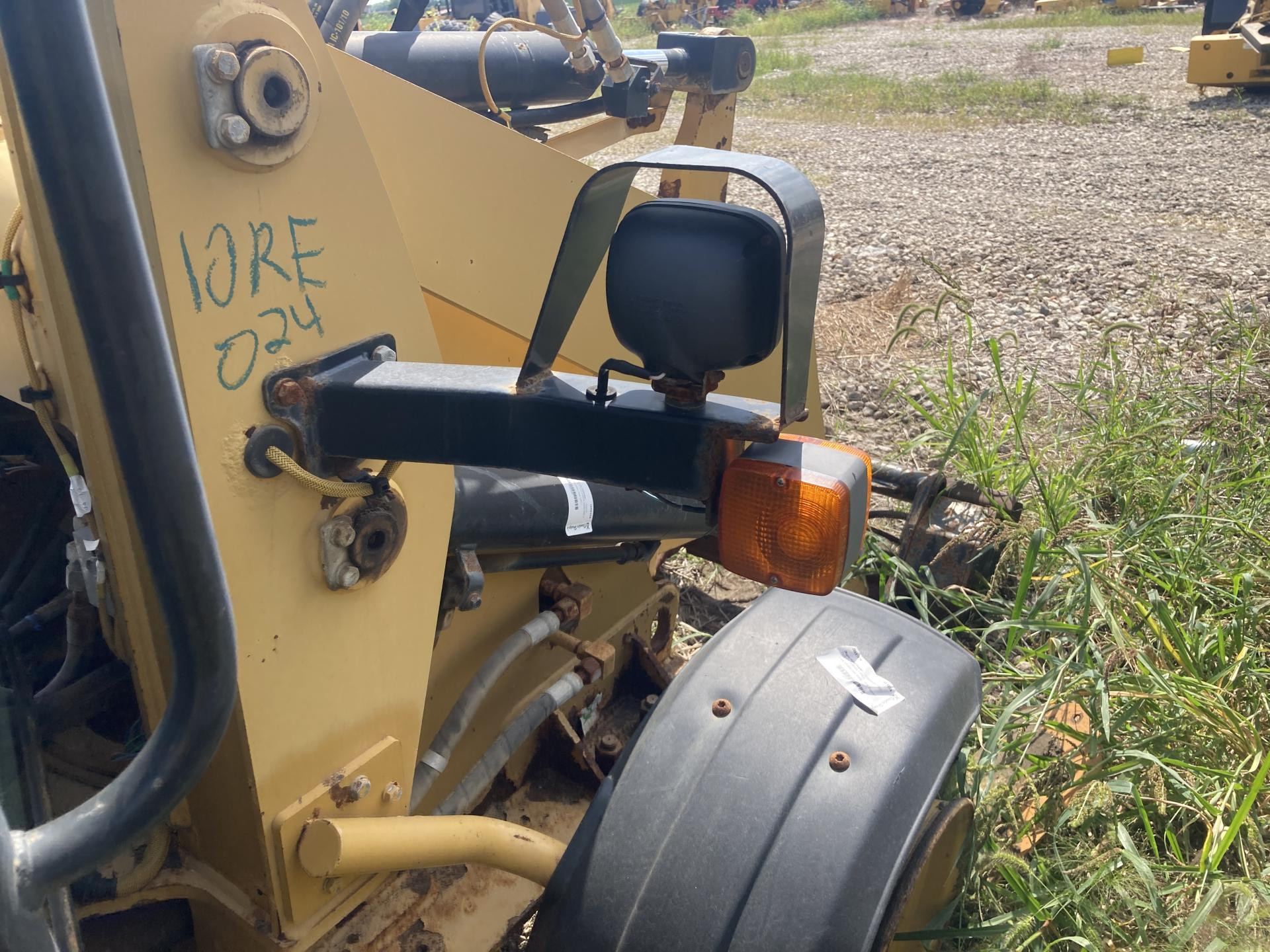 CAT 904H Lighting, Misc. for Sale