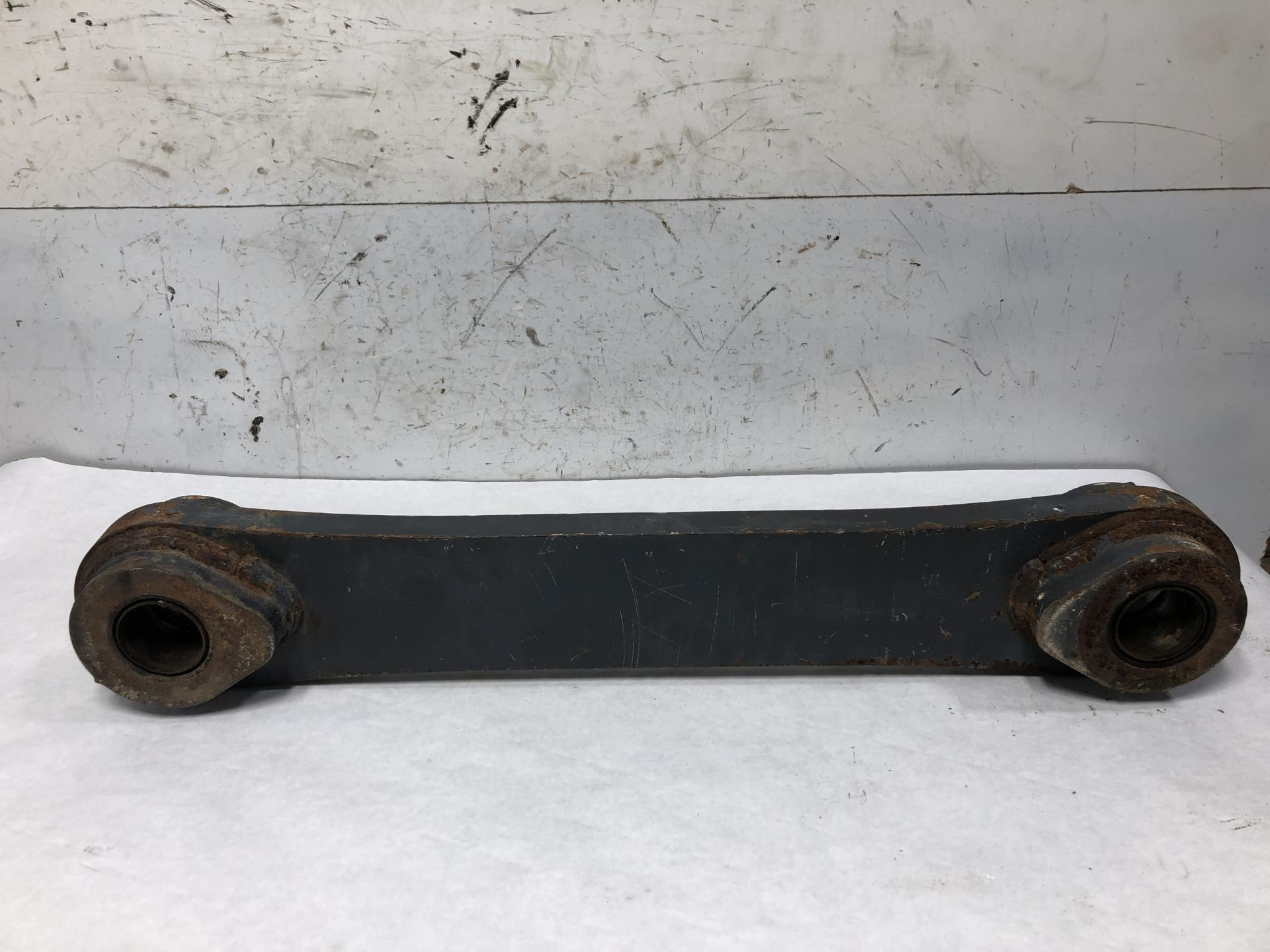AT396248 | John Deere 444K Linkage for Sale