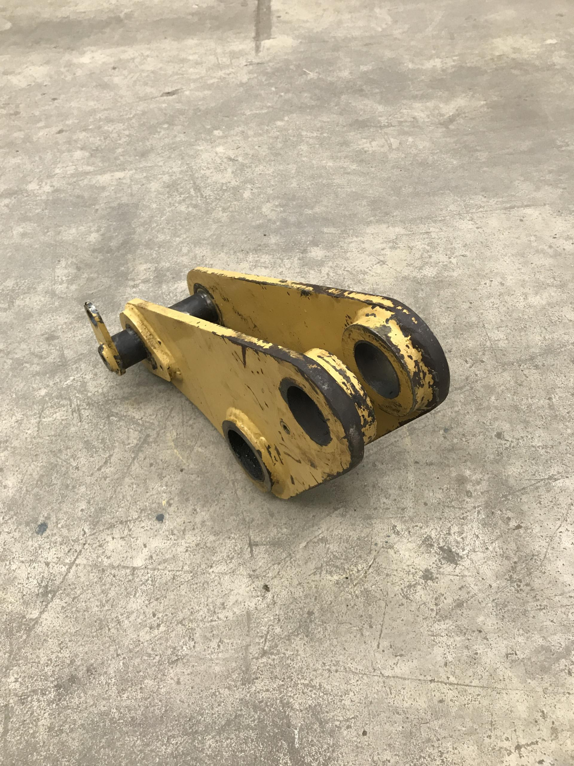 CAT TH83 Linkage for Sale