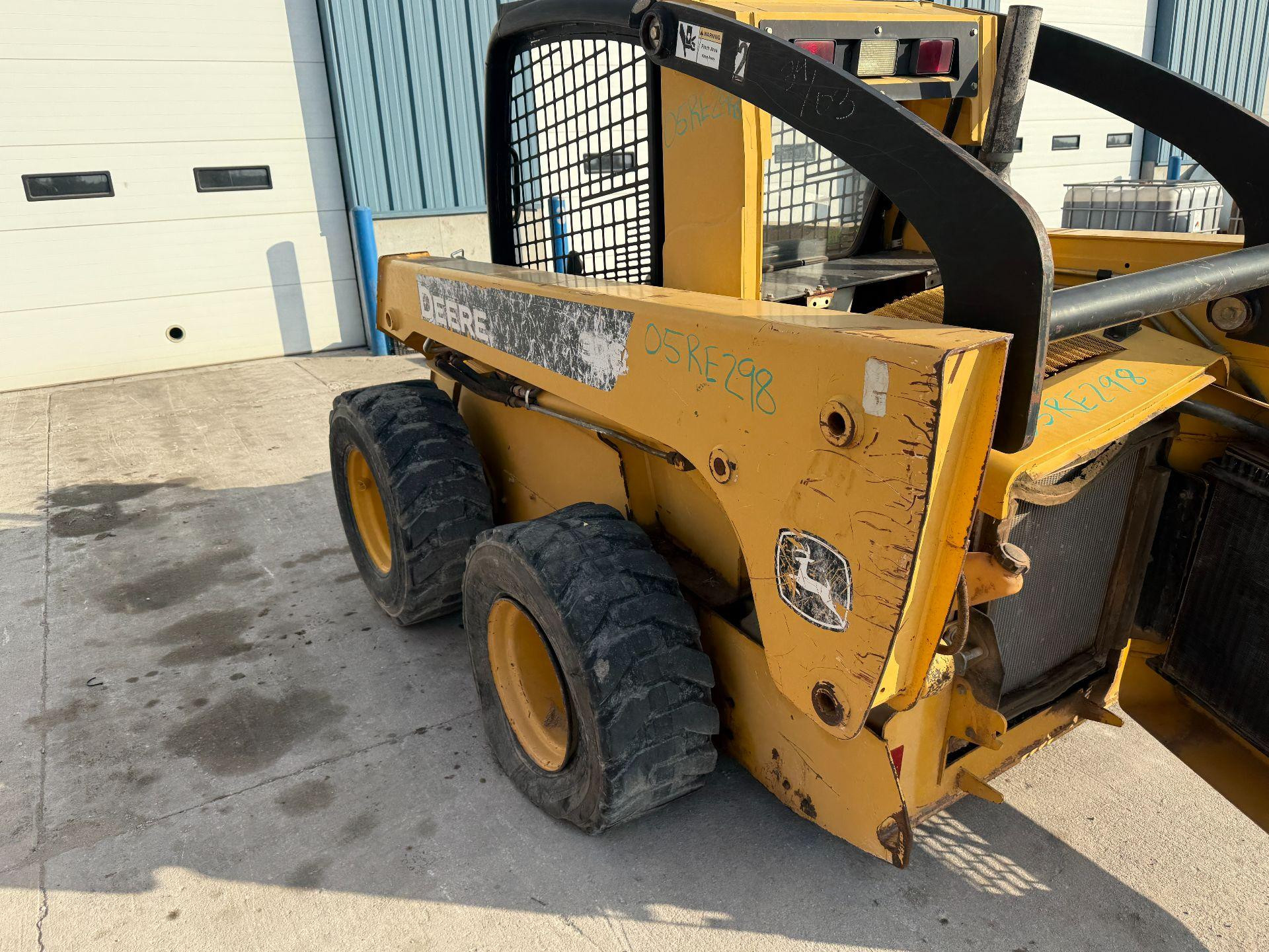 KV26661 | John Deere 328 Loader Arm for Sale