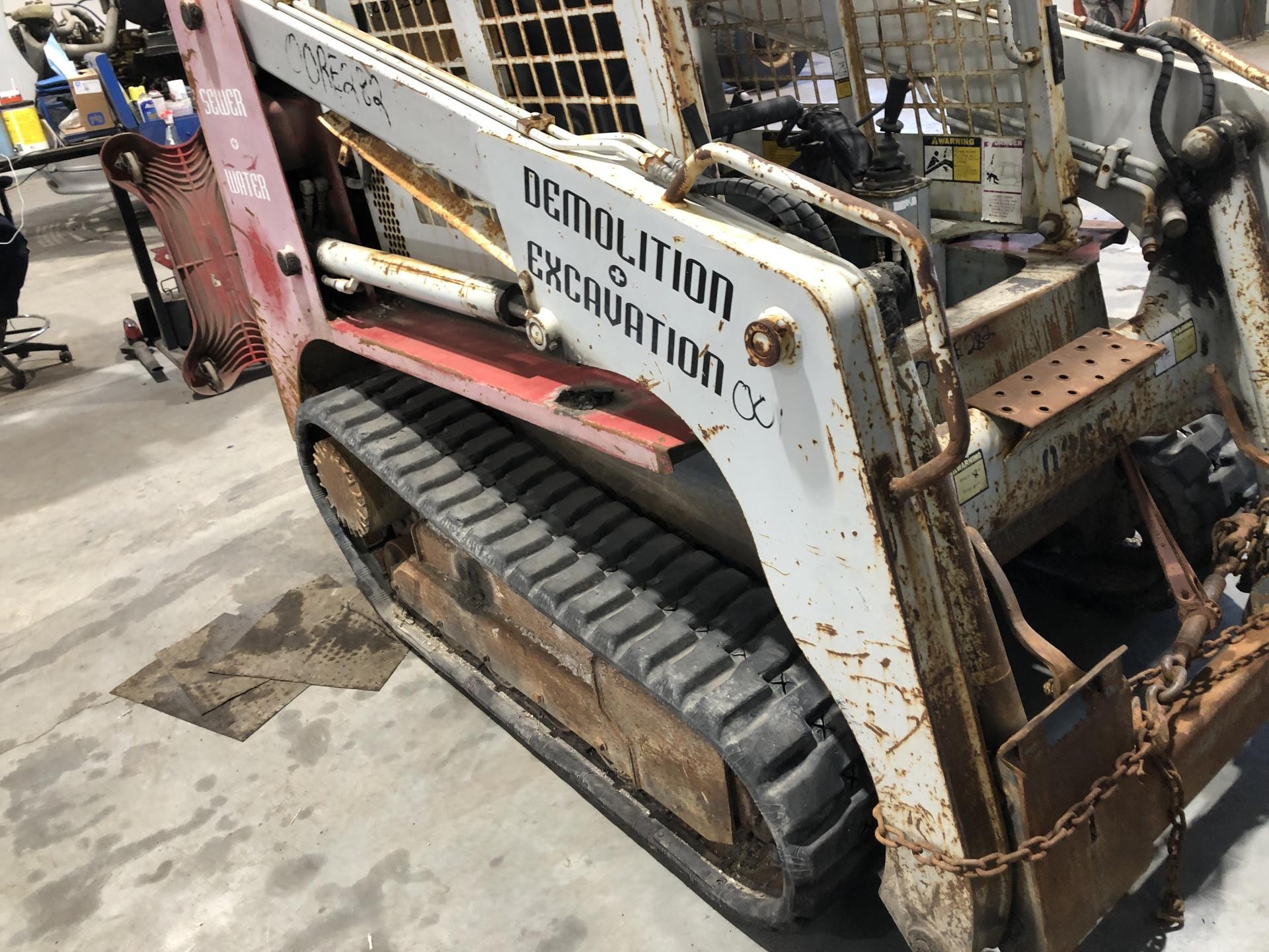 0880601900 | Takeuchi TL126 Loader Arm for Sale