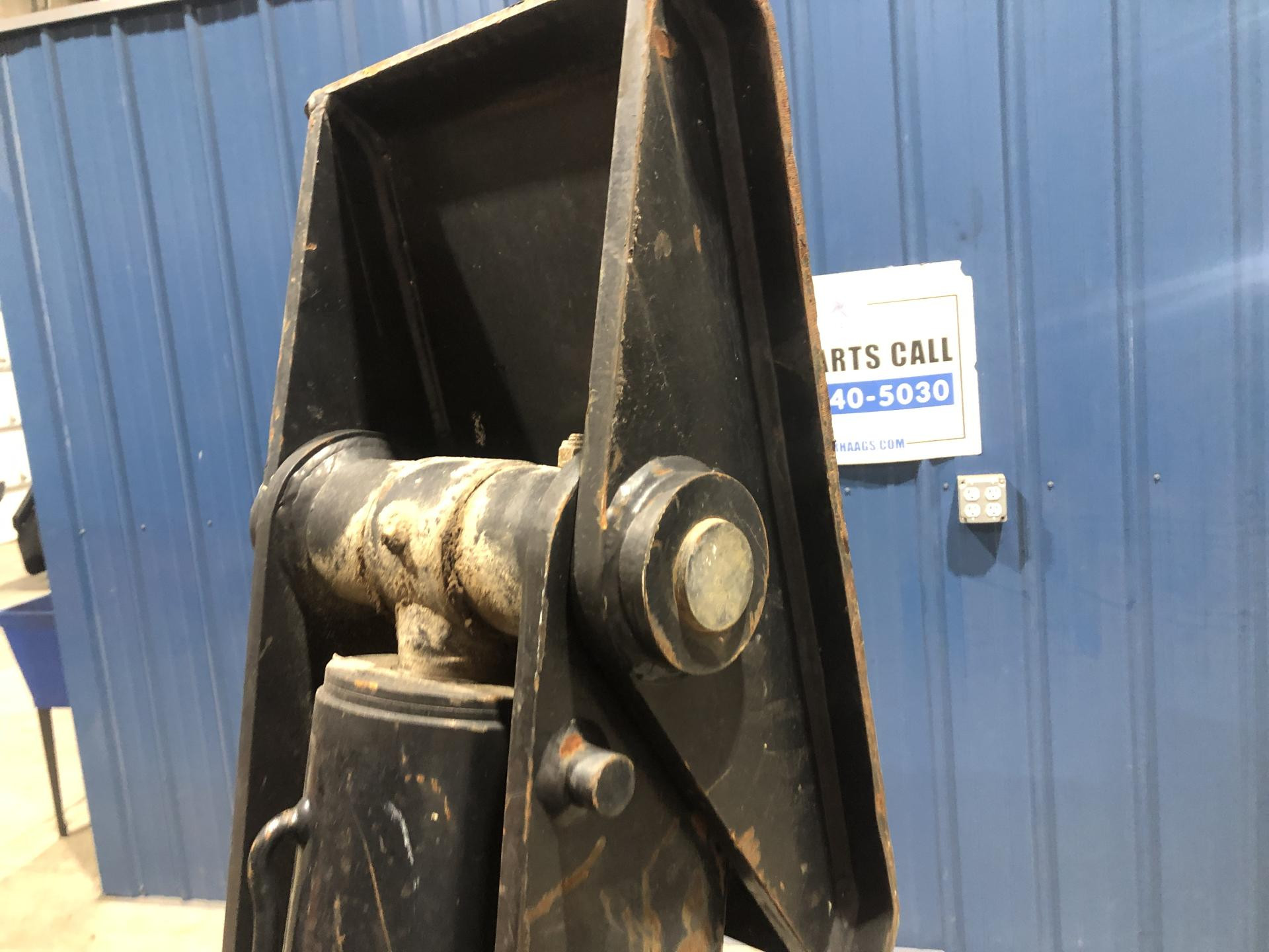 91566051 | JLG G10-55A Outrigger for Sale