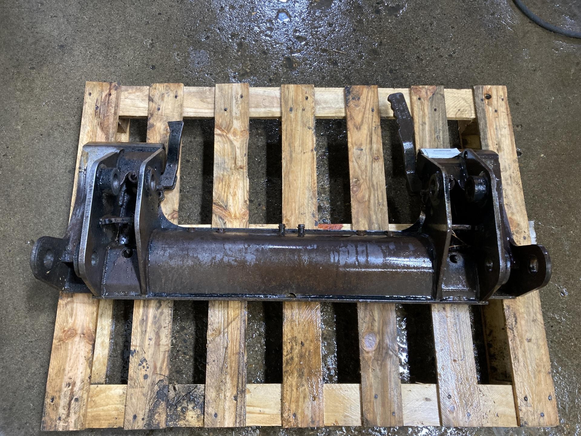 196-8870 | CAT 277 Quick Coupler for Sale