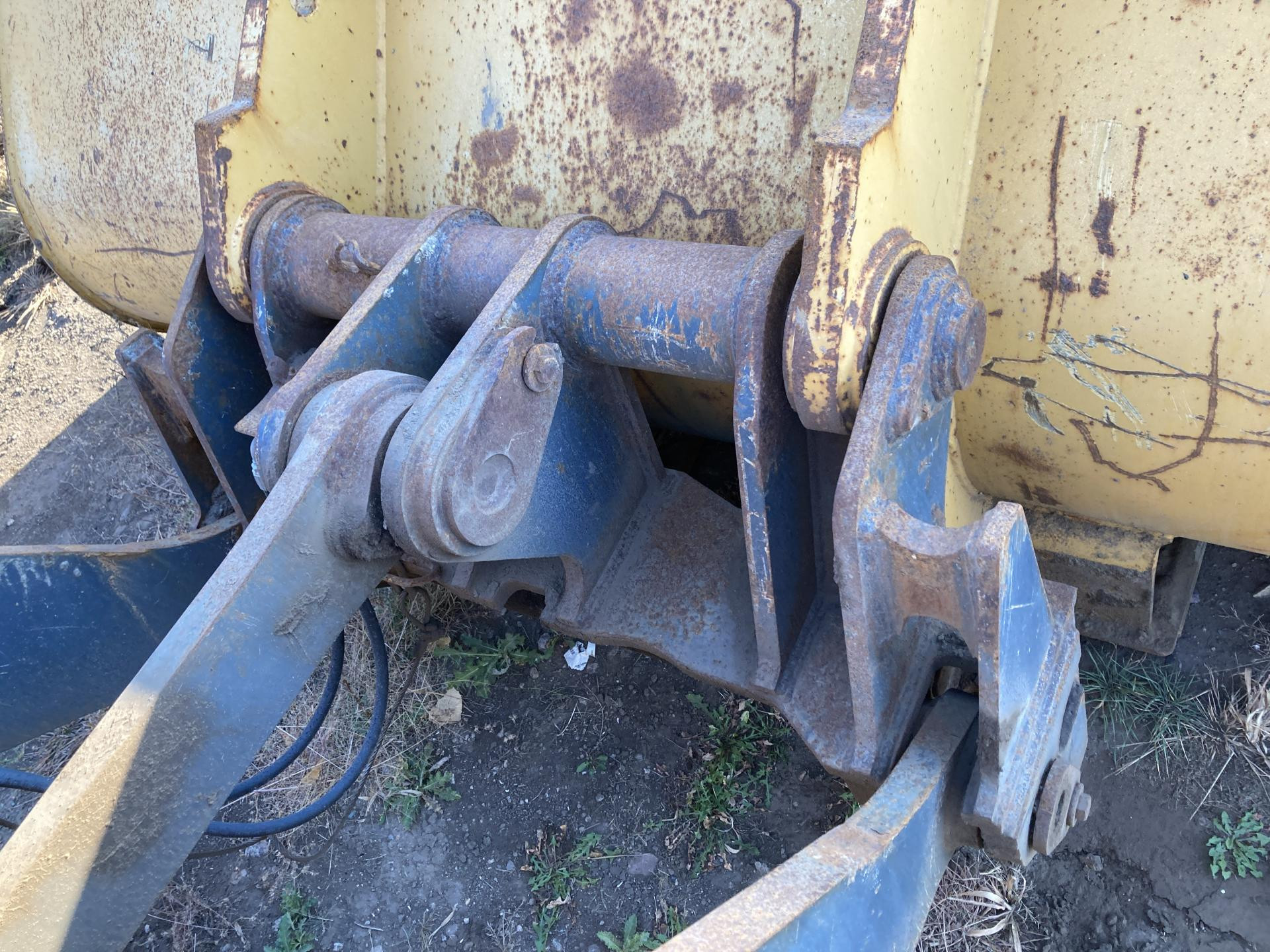 John Deere 544J Quick Coupler for Sale