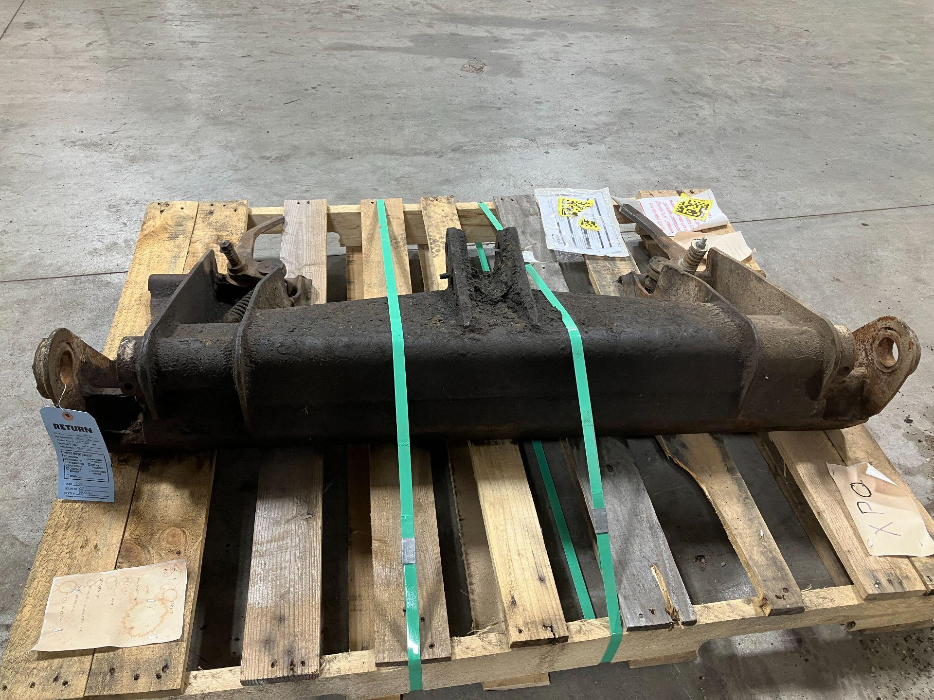 6718752 | Bobcat 863 Quick Coupler for Sale