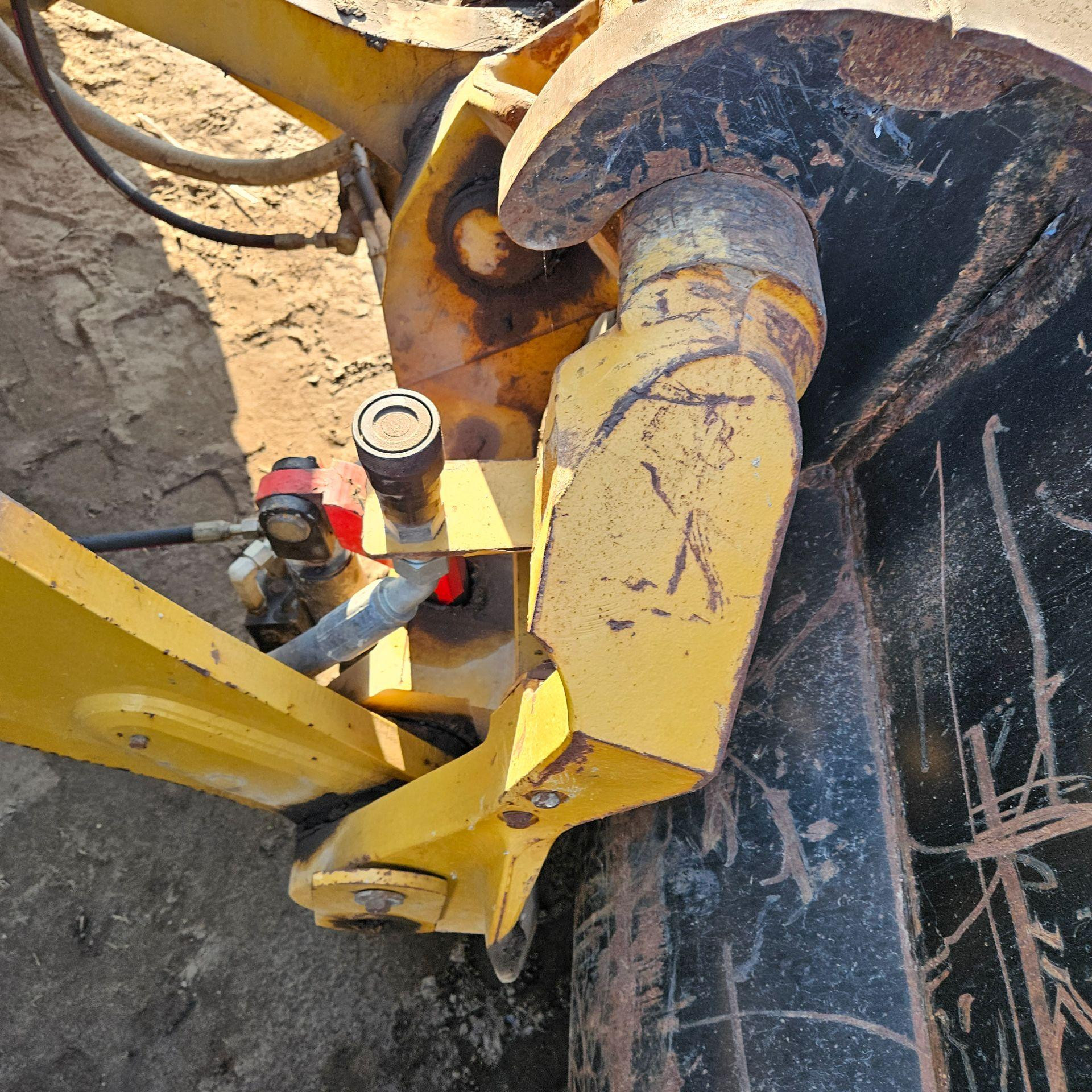 349-8040 | CAT 938M Quick Coupler for Sale