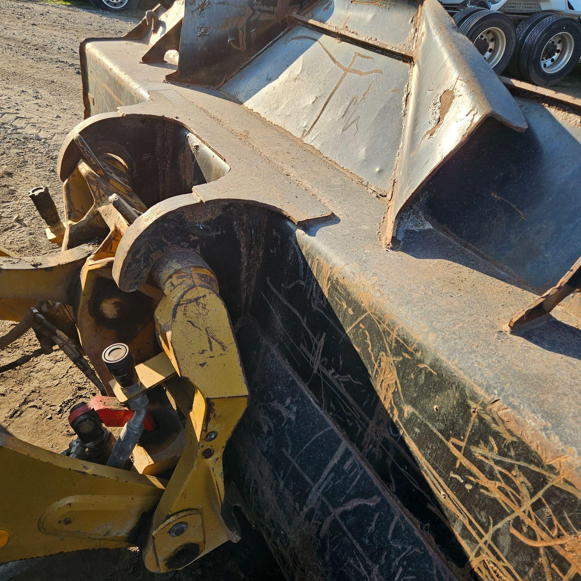 349-8040 | CAT 938M Quick Coupler for Sale