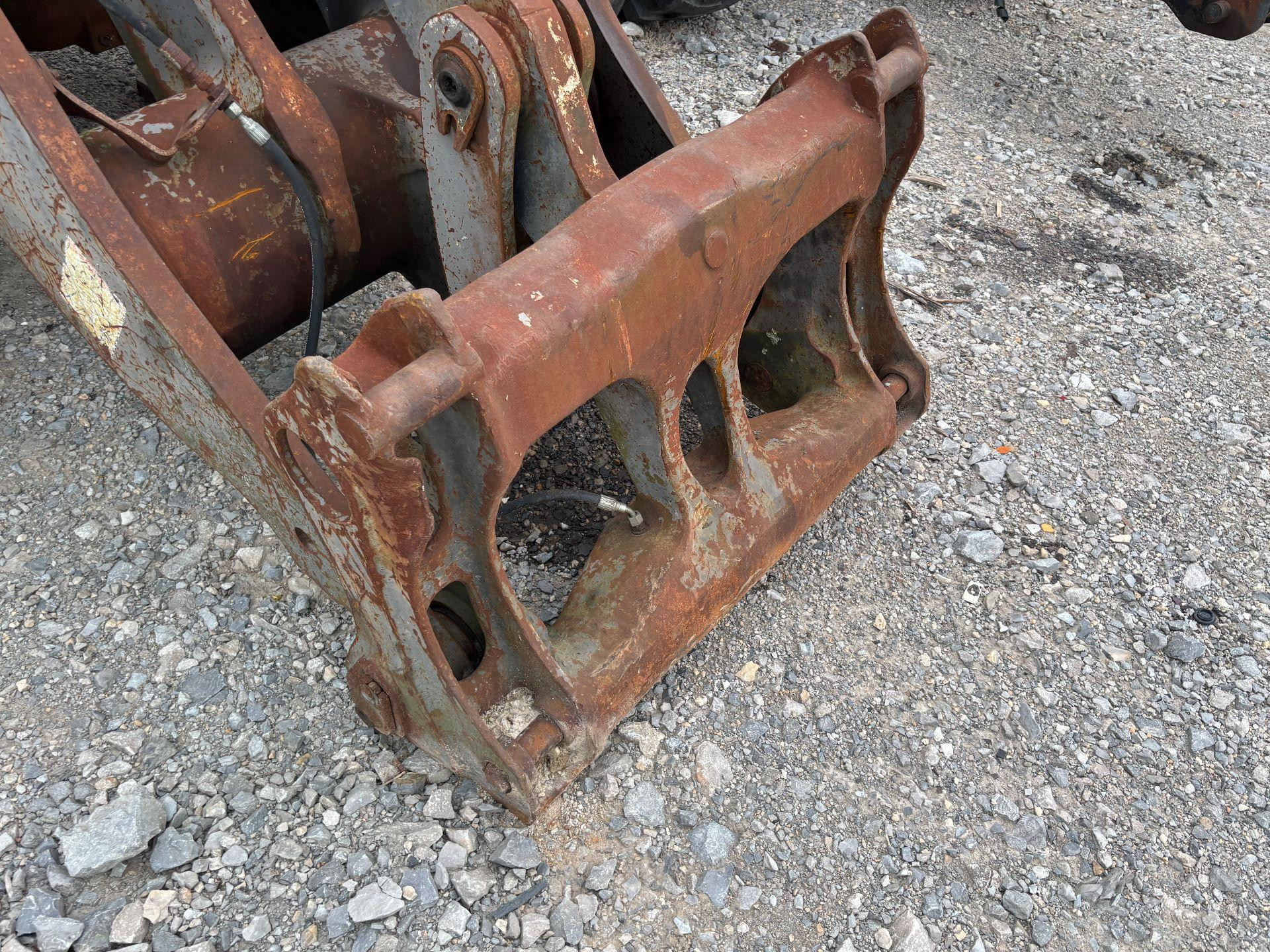 VOE11157800 | Volvo L120E Quick Coupler for Sale