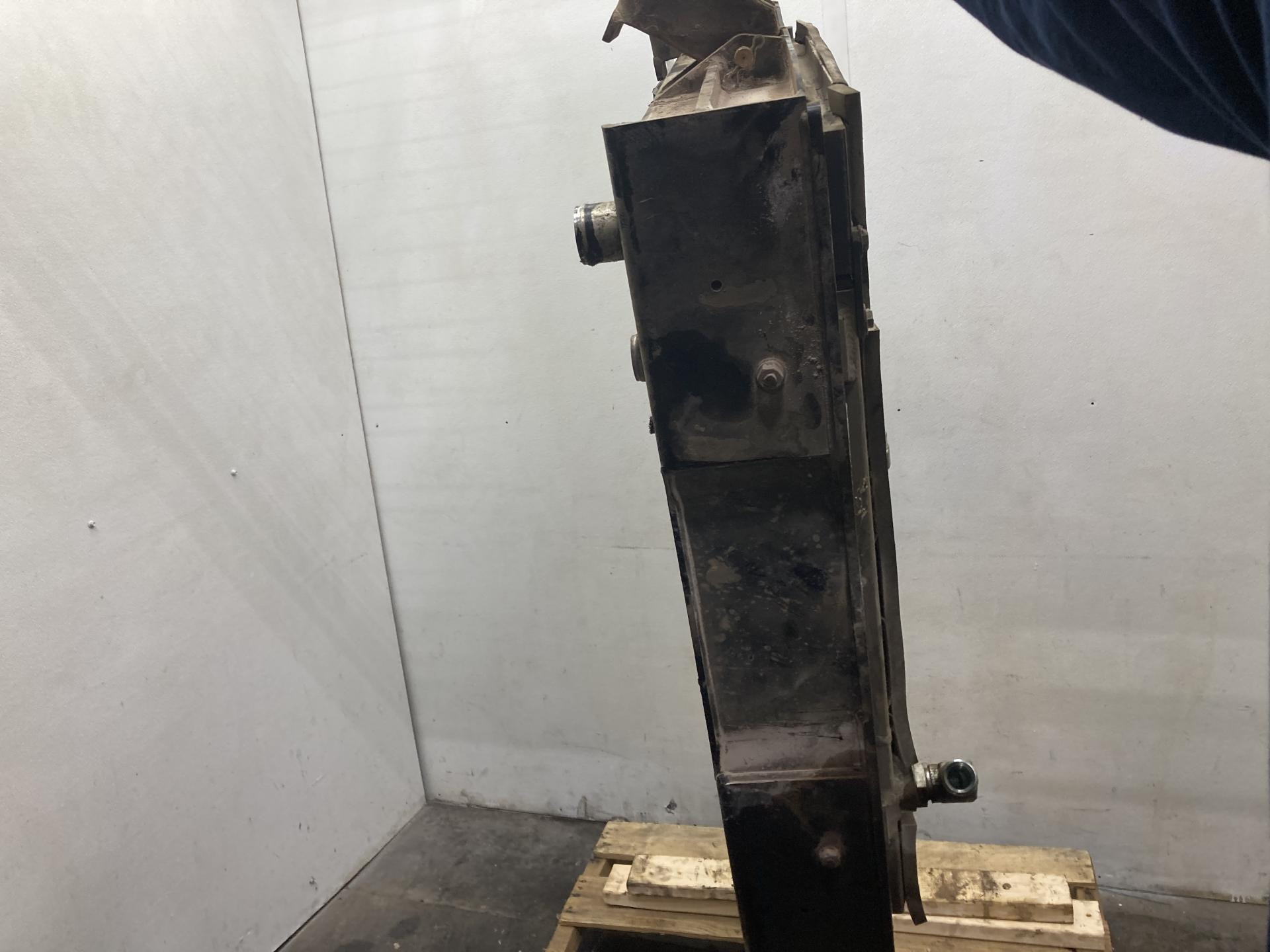 Takeuchi TL12V-2 Radiator for Sale