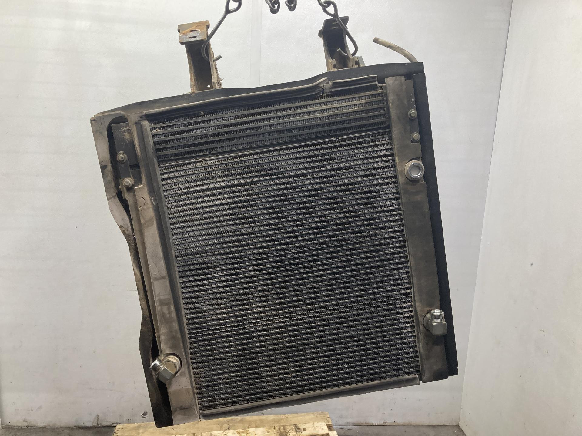 1911302000 | Takeuchi TL12V-2 Radiator for Sale