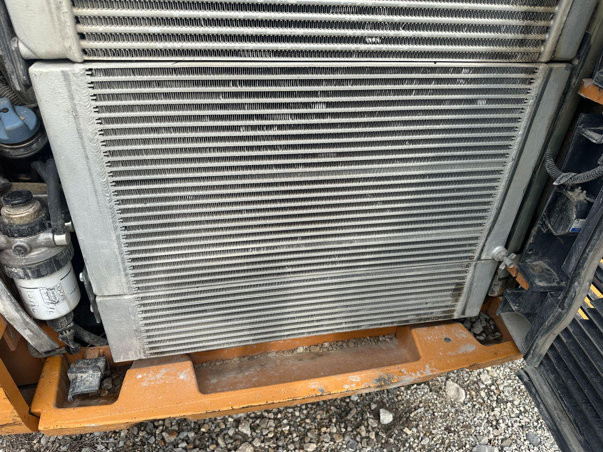 47632122 | Case TR340 Radiator for Sale
