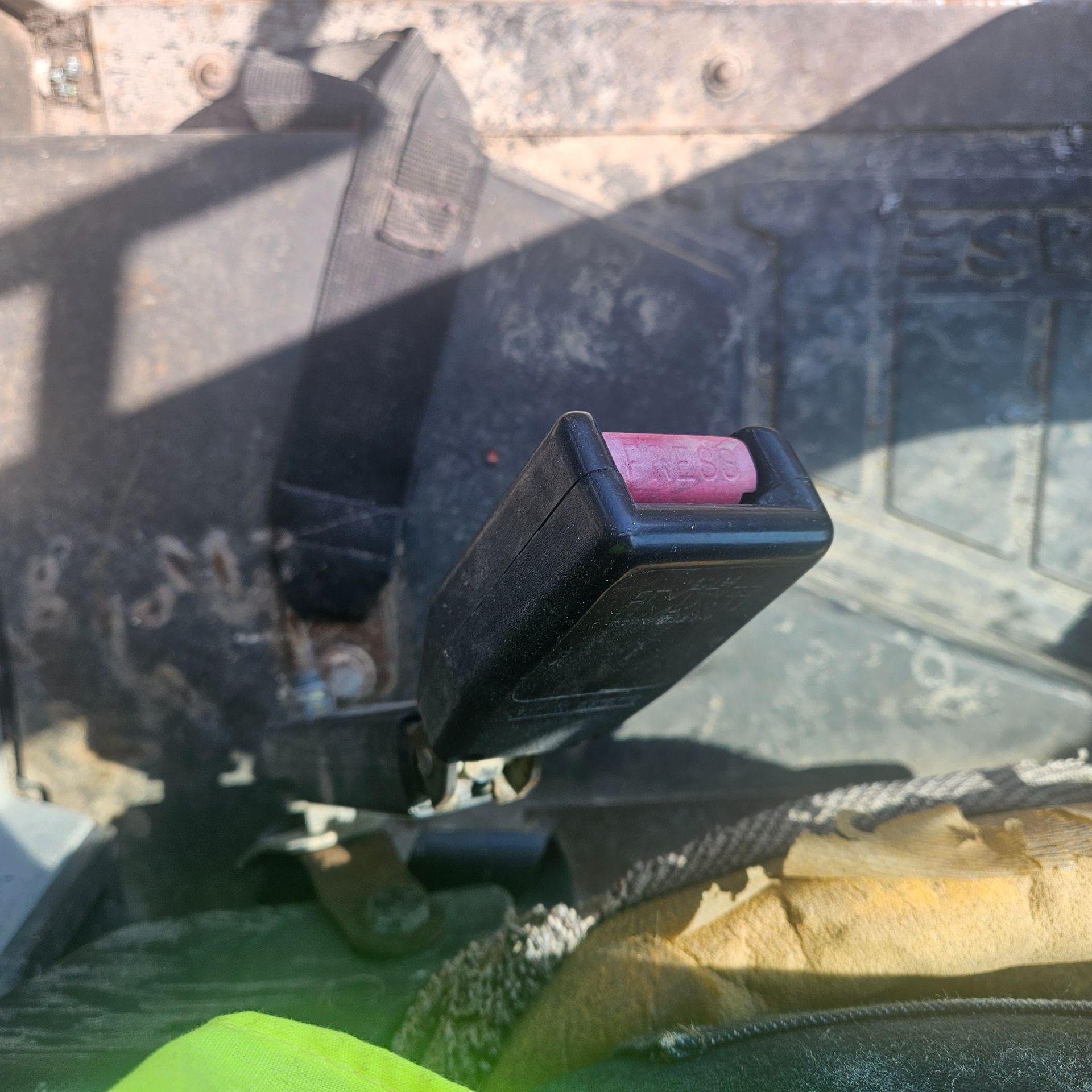 249117A1 | Case 821C Equip Seat Belt for Sale