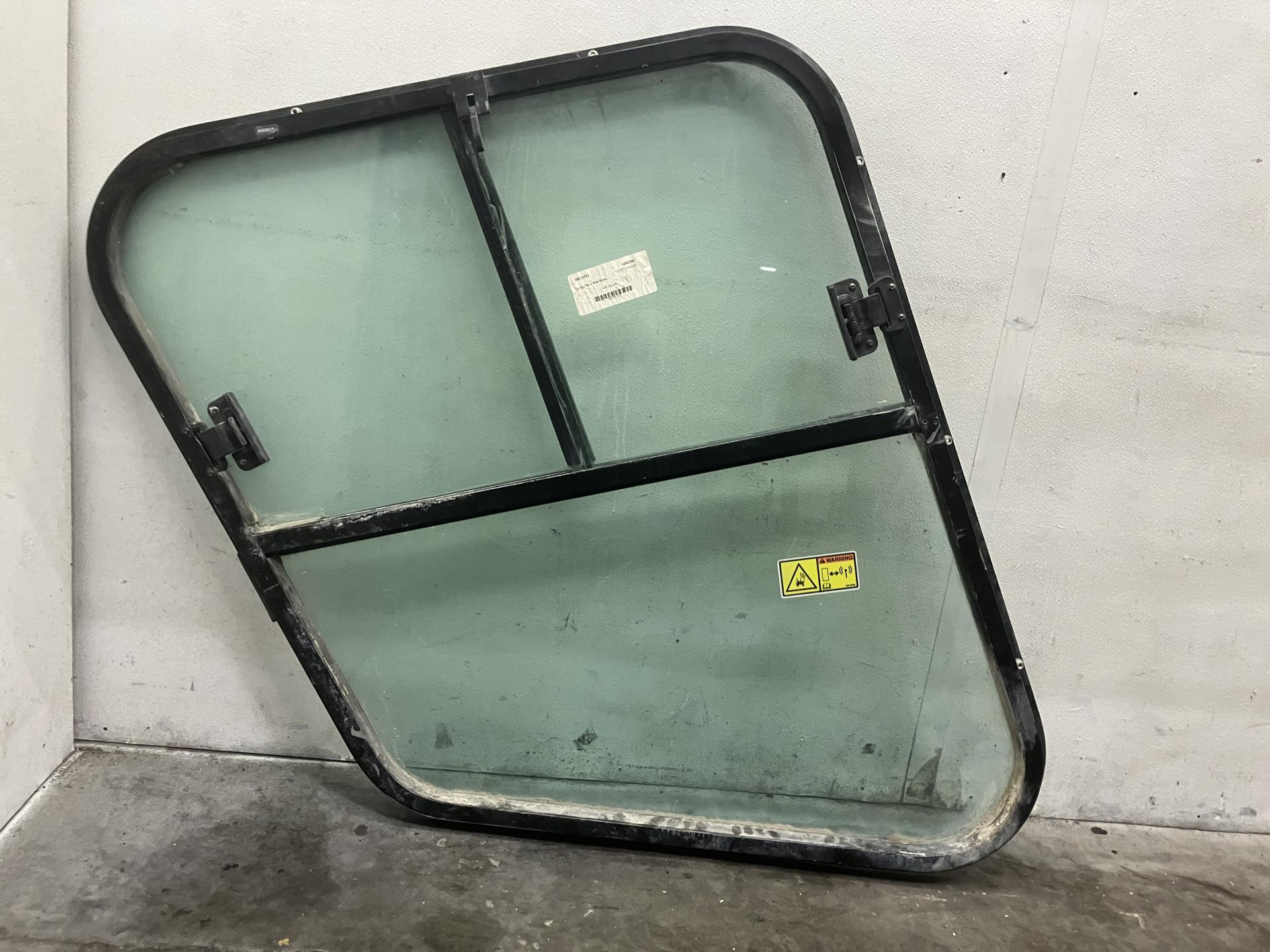 CAT 246D Equip Side Glass for Sale