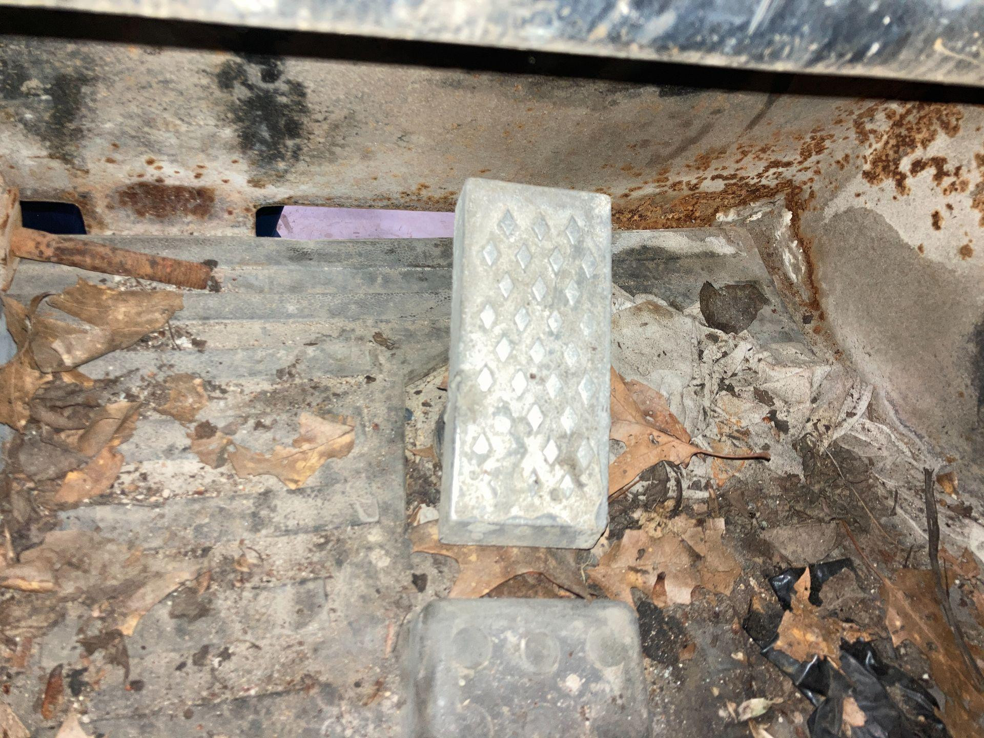 325-8382 | CAT 236B Pedal for Sale