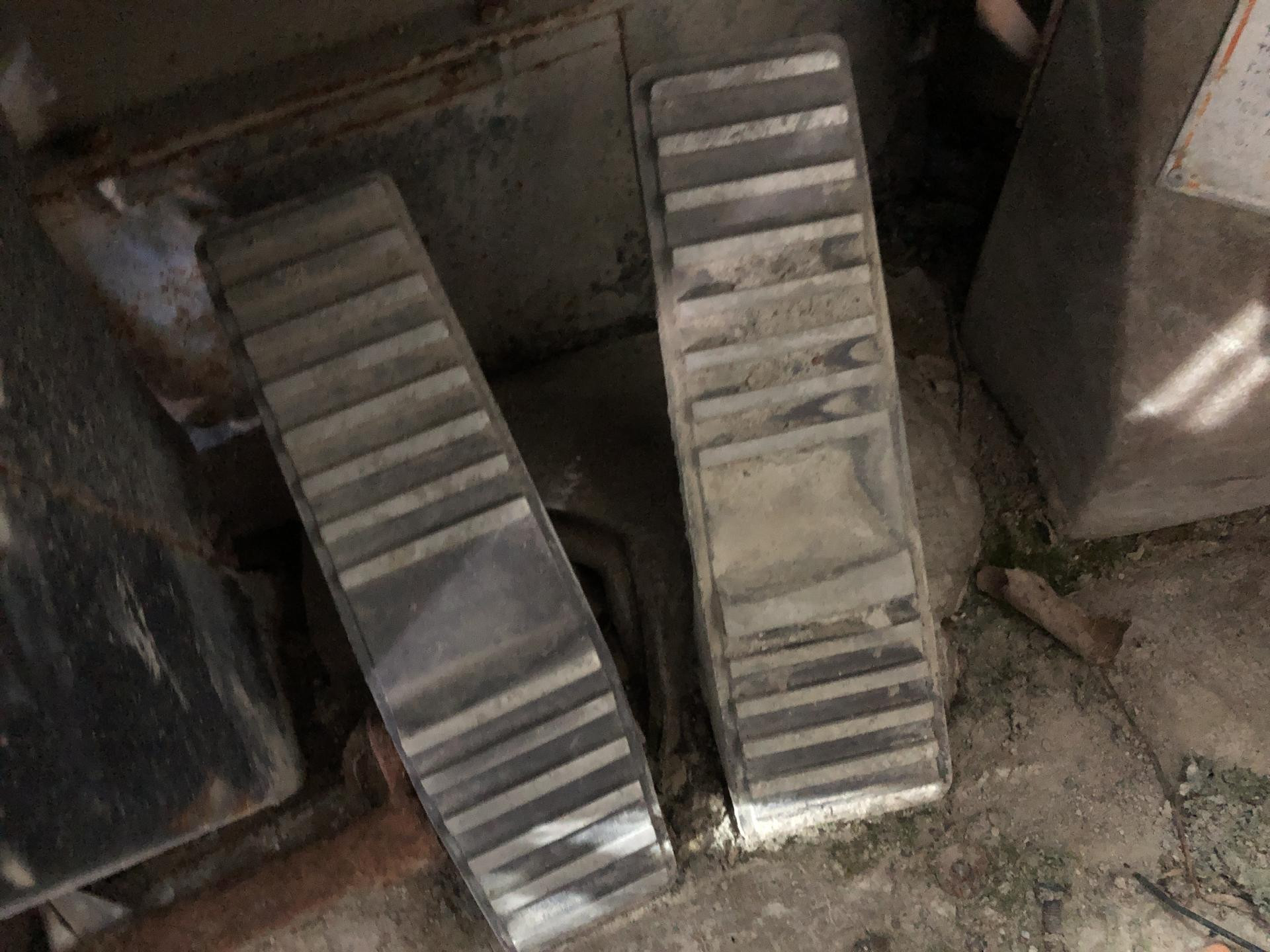 CAT 938F Pedal for Sale