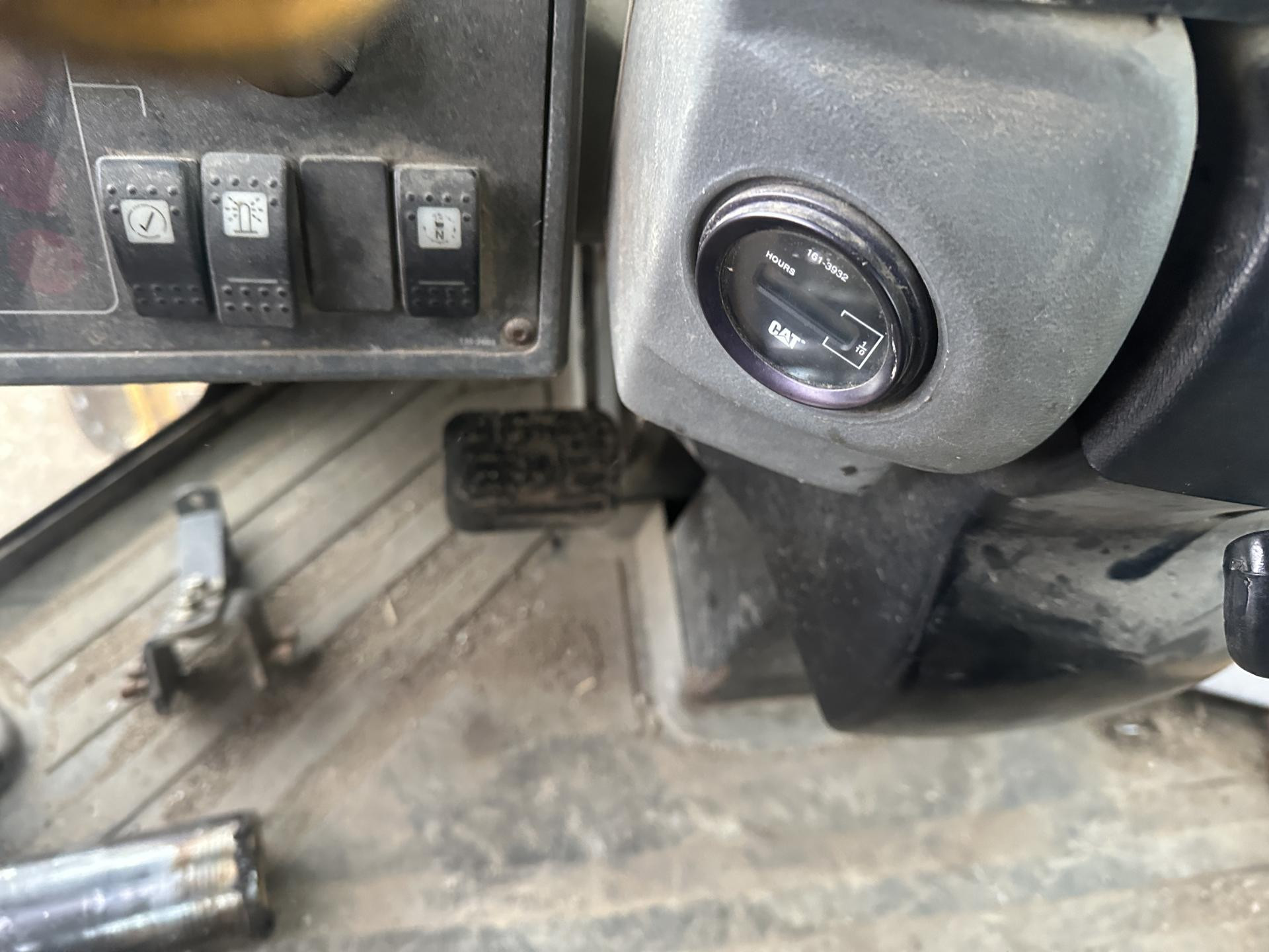 CAT 938G Pedal for Sale